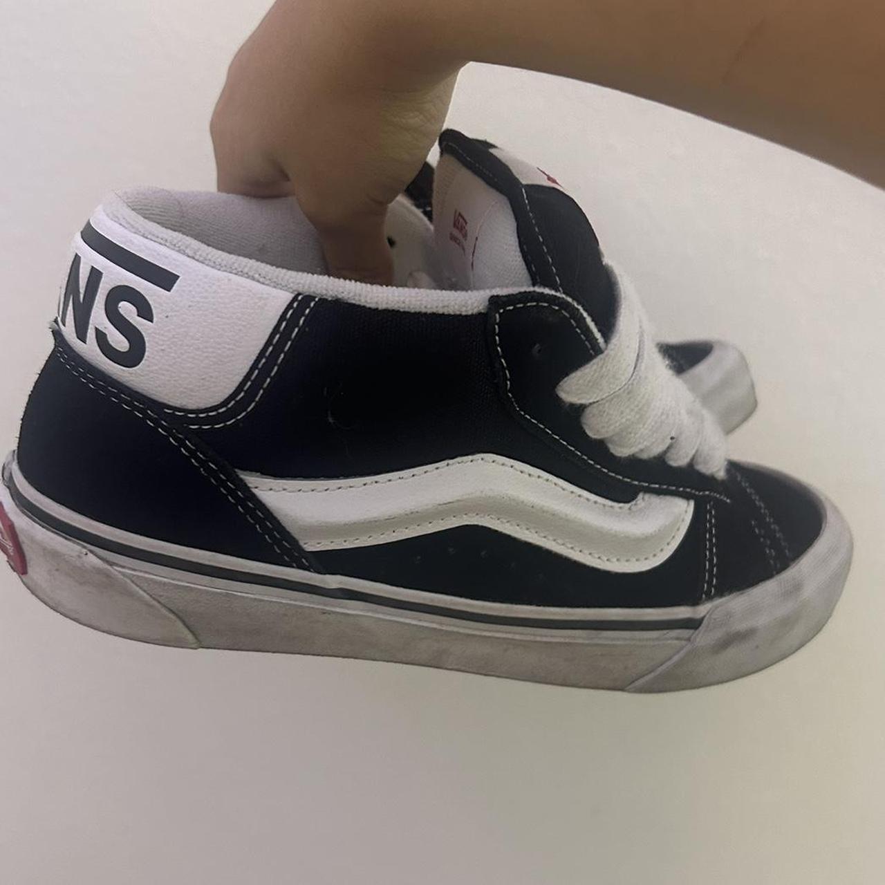 vans new schools (knu skool) size 7 women 5.5... - Depop