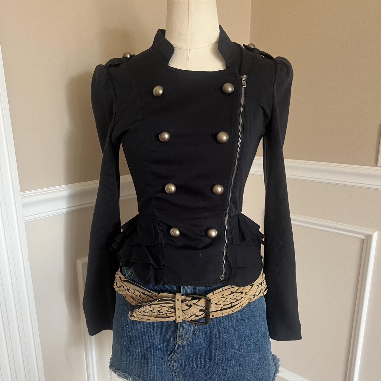 Super unique early 2000s zip up jacket gives off... | Depop