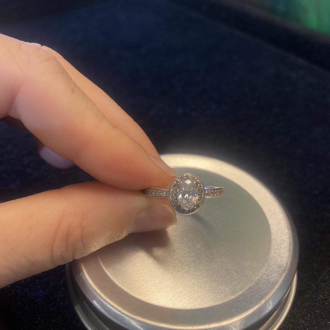 Pandora oval sparkle halo ring store