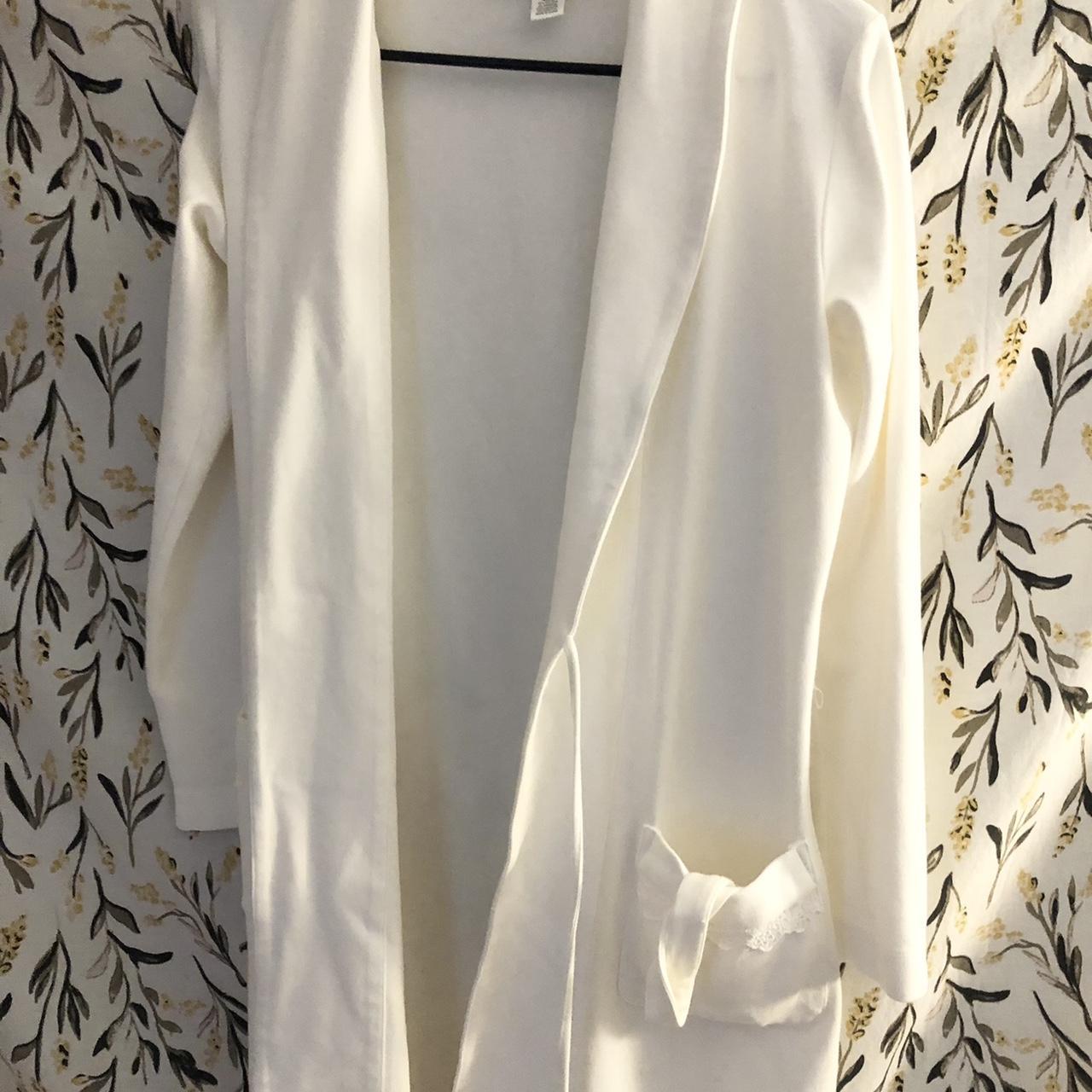 Brand new loft robe - Depop