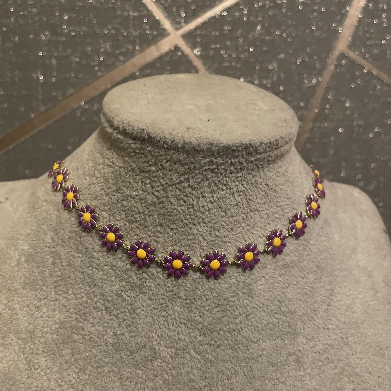 🦌 Handmade purple daisy chain choker necklace 💐... - Depop