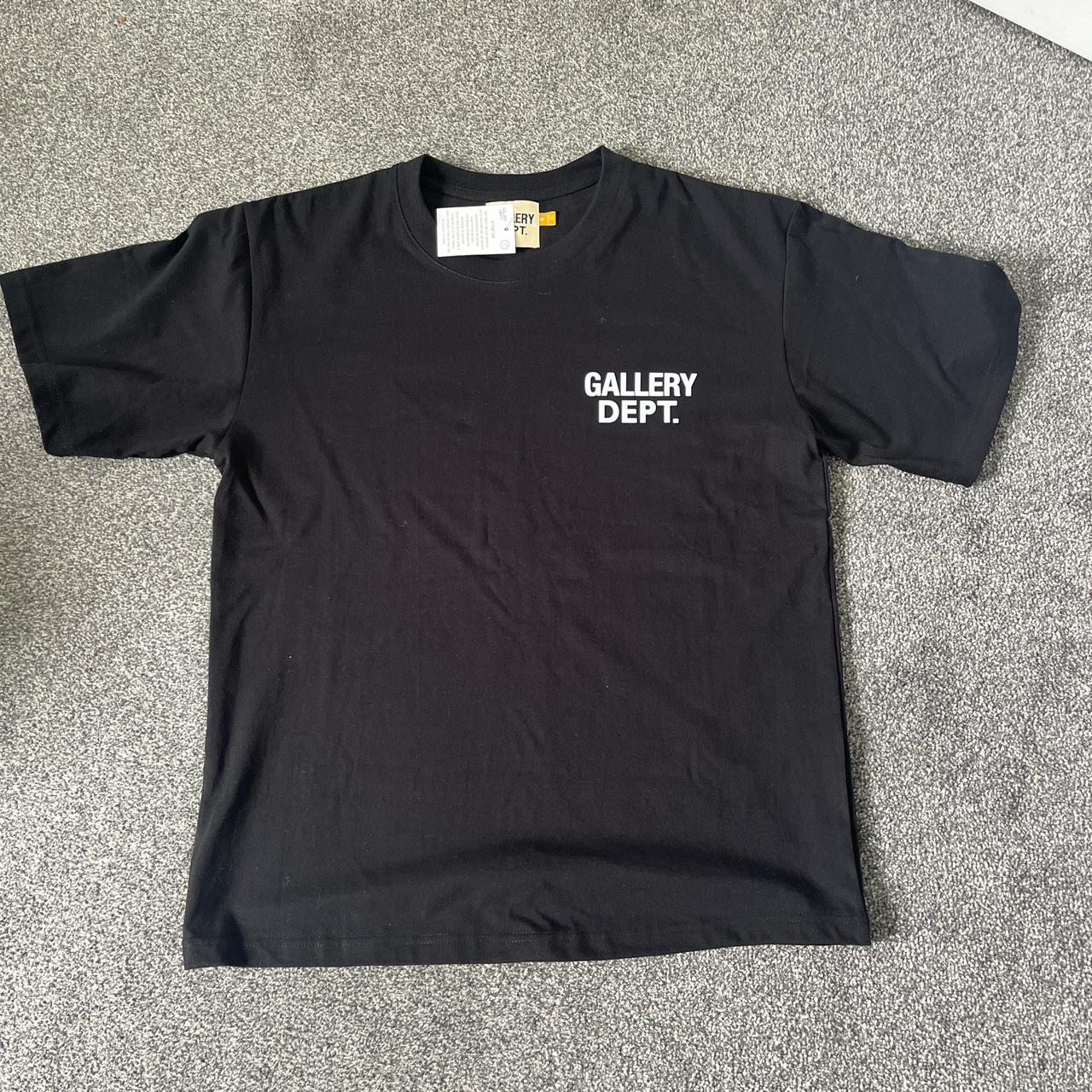 Black gallery dept t shirt - Depop