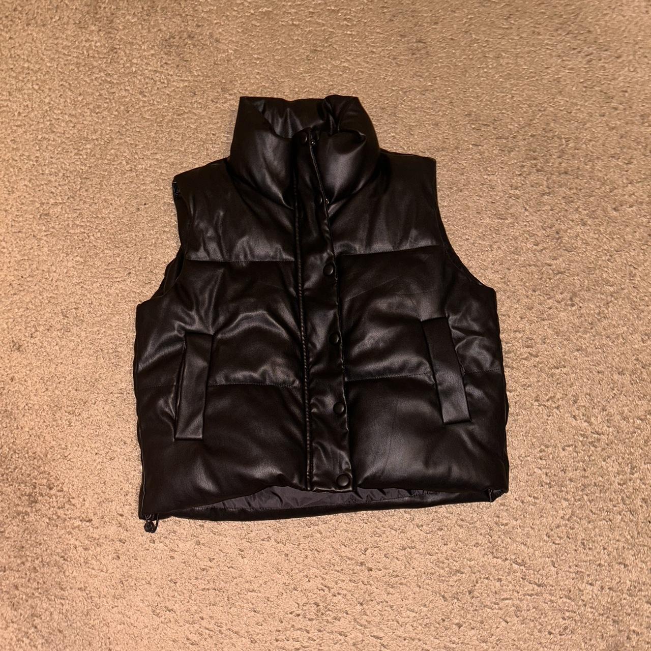 calm lul puffer vest small send offer and message if... - Depop