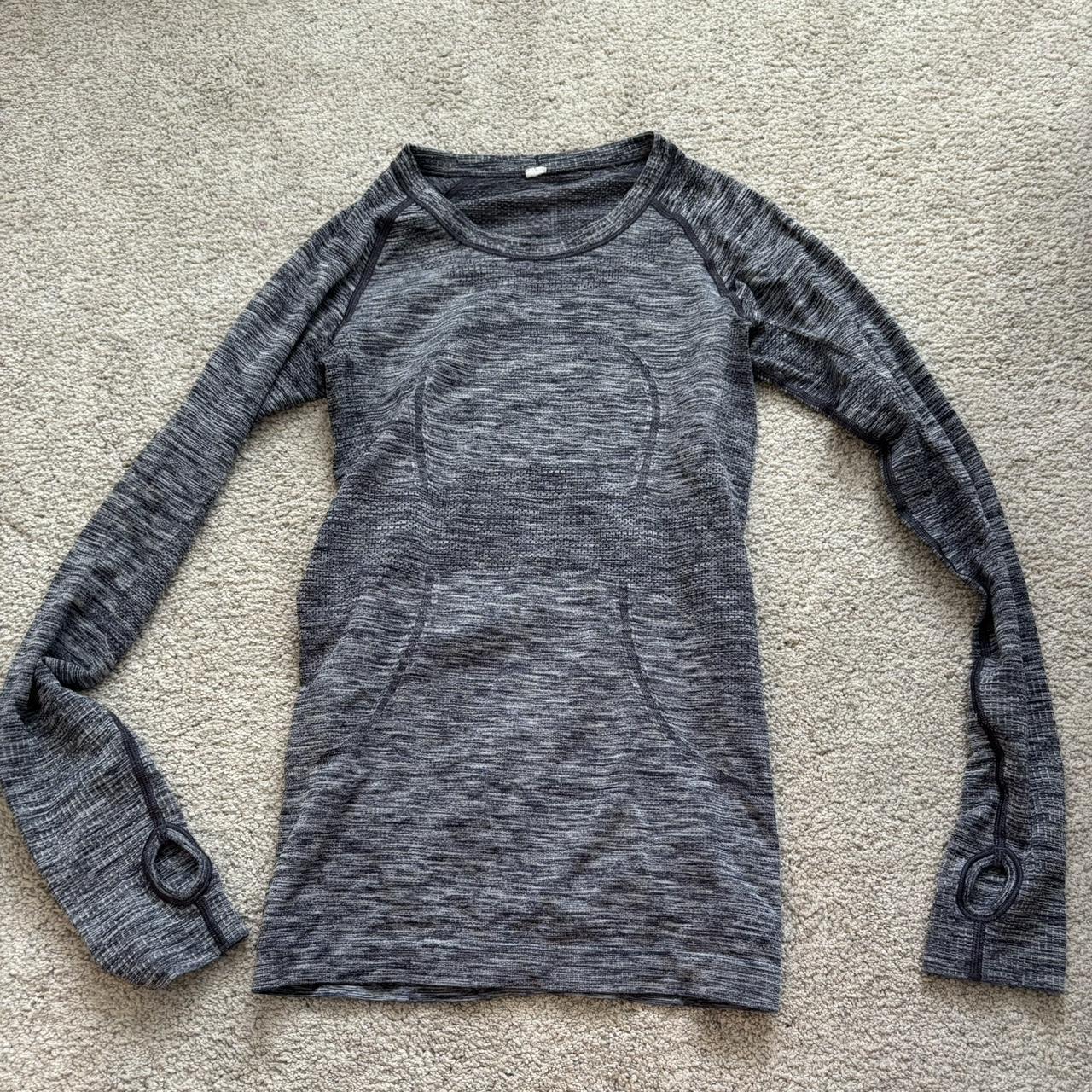 Grey lululemon swiftly tech long sleeve #lululemon | Depop