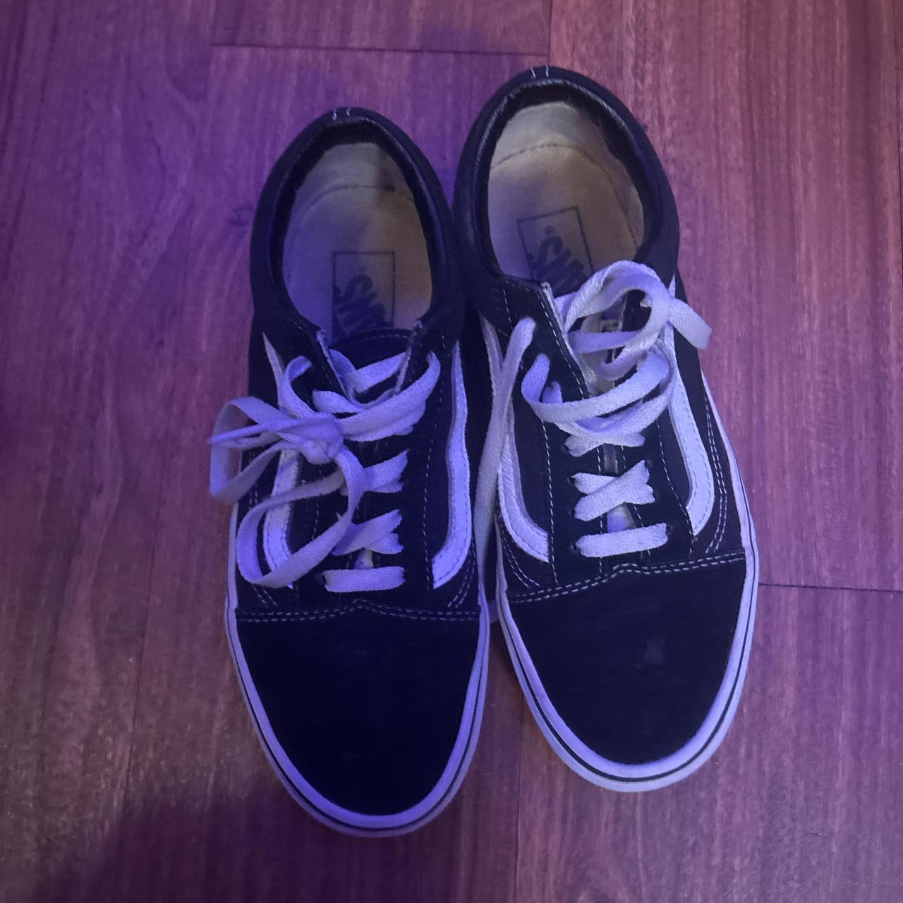 size 8 women's vans!! have worn a bit but it's not... - Depop
