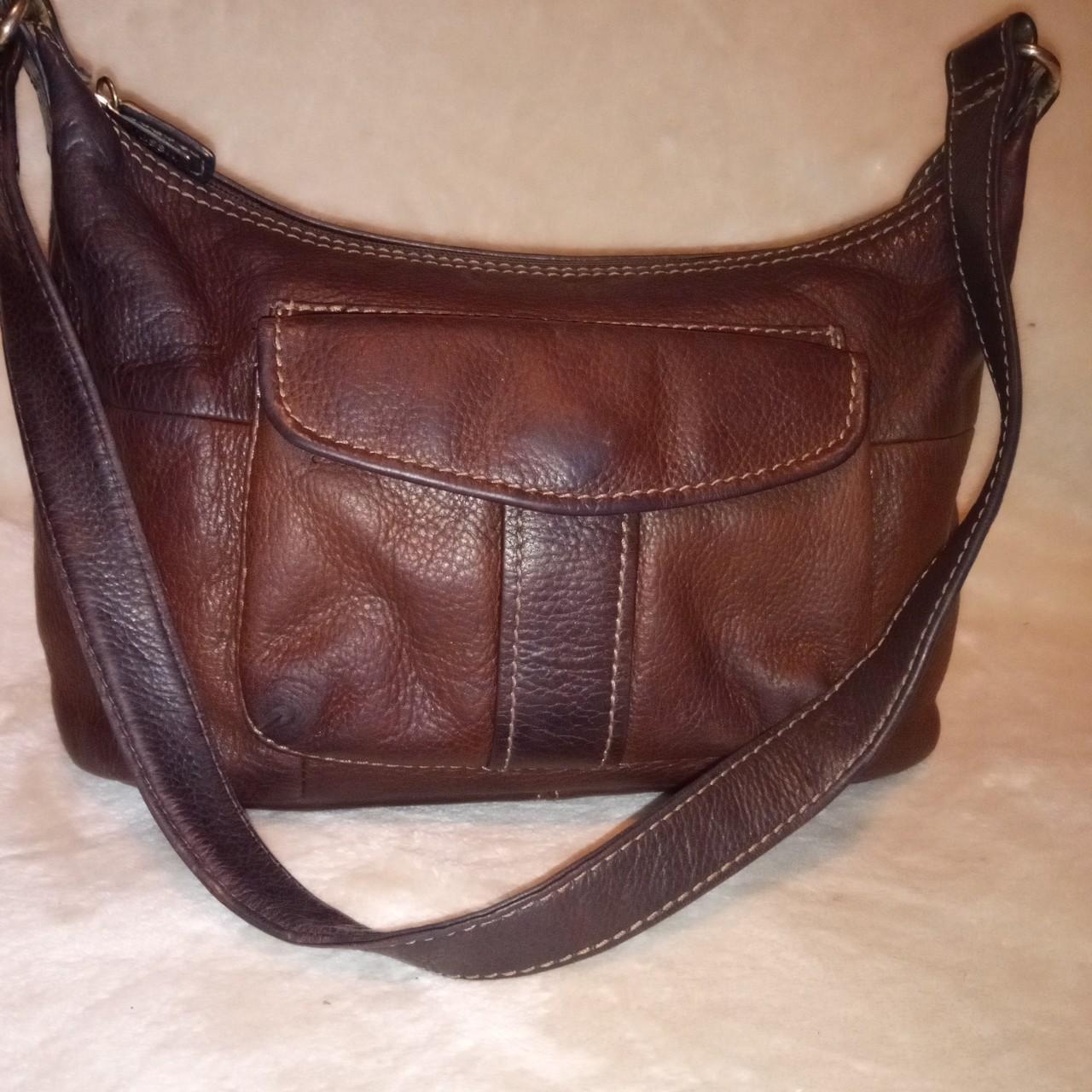 Classic brown pebbled leather Fossil shoulder bag.... - Depop
