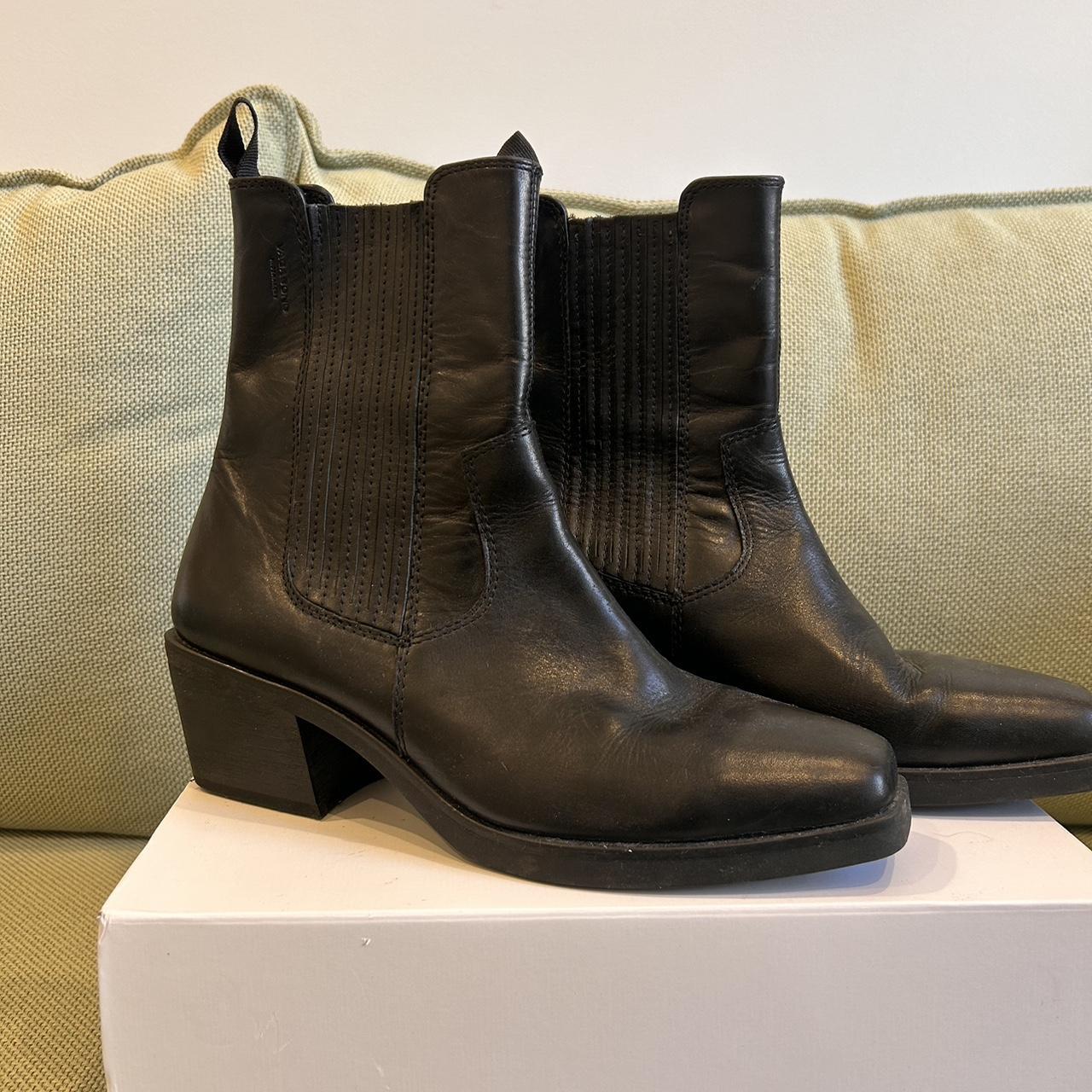 Vagabond Simone black leather western mid heeled... - Depop