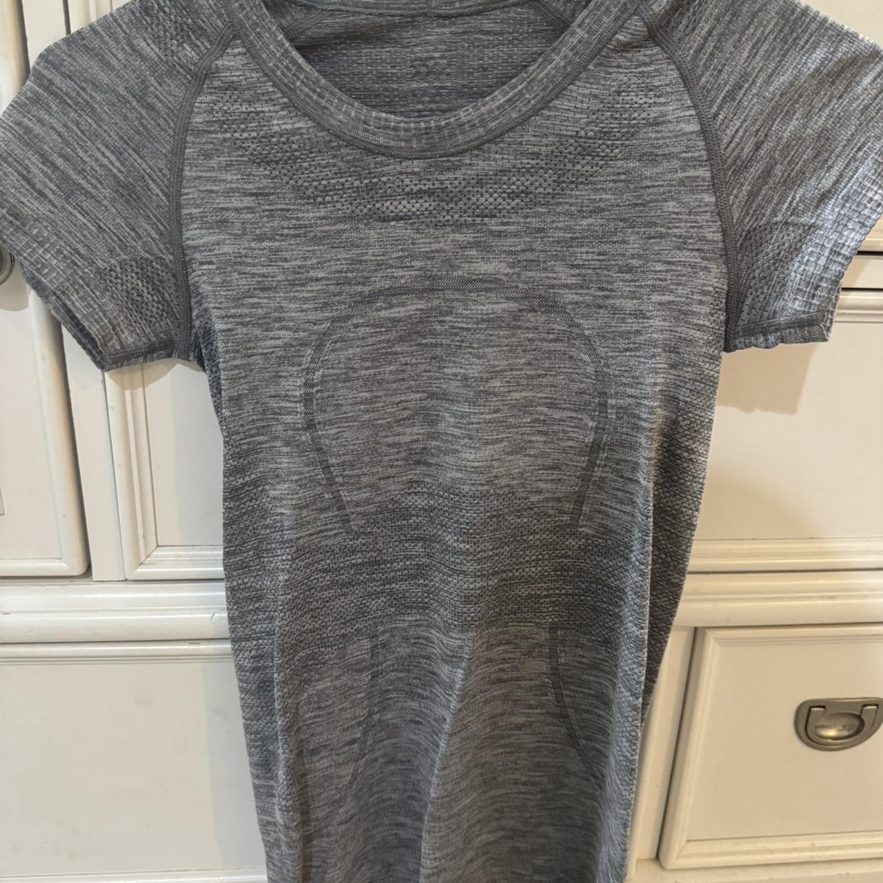 Grey Lululemon Swiftly Tech! Size 4. In perfect... - Depop