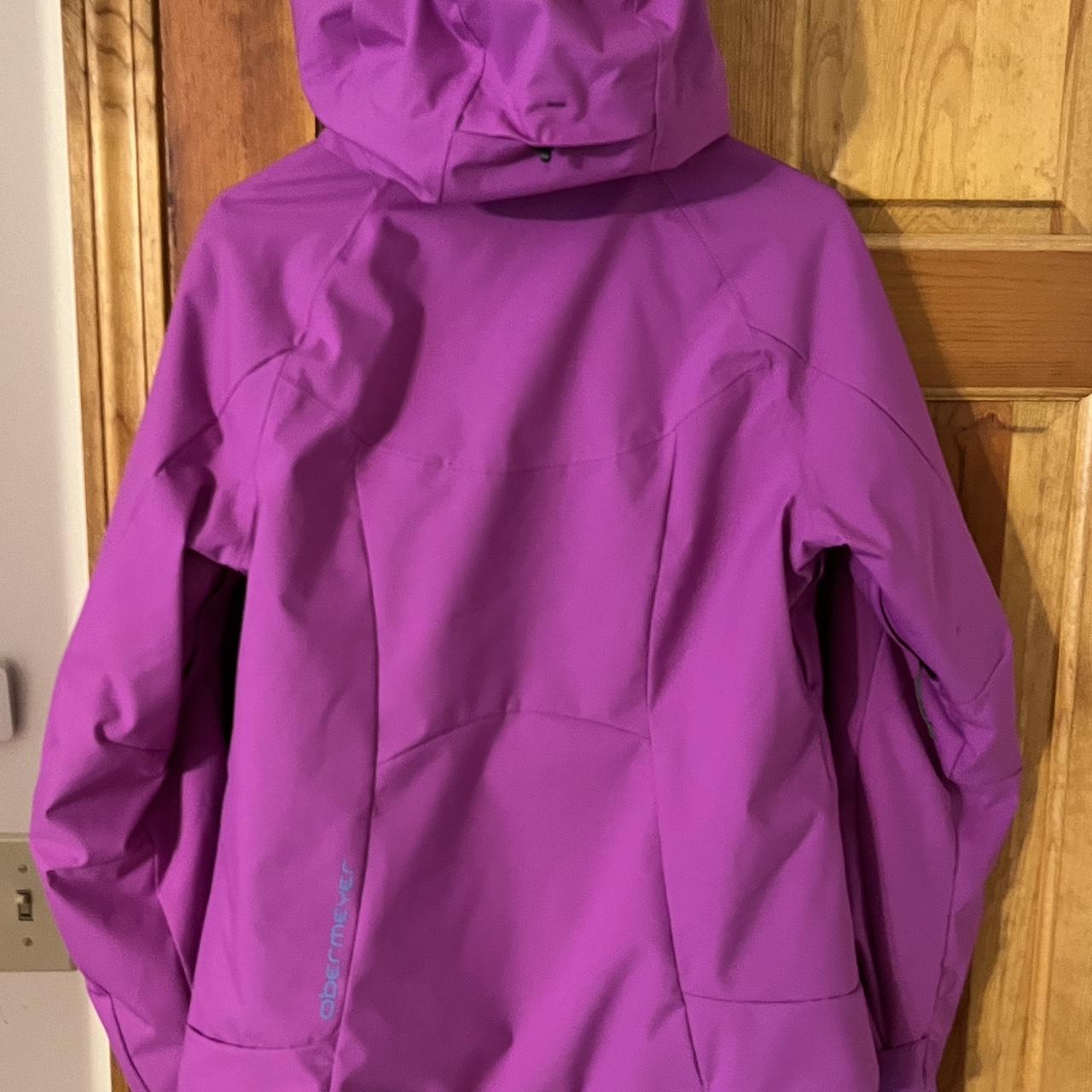 Obermeyer Size 10 women’s ski jacket. Has underarm... - Depop