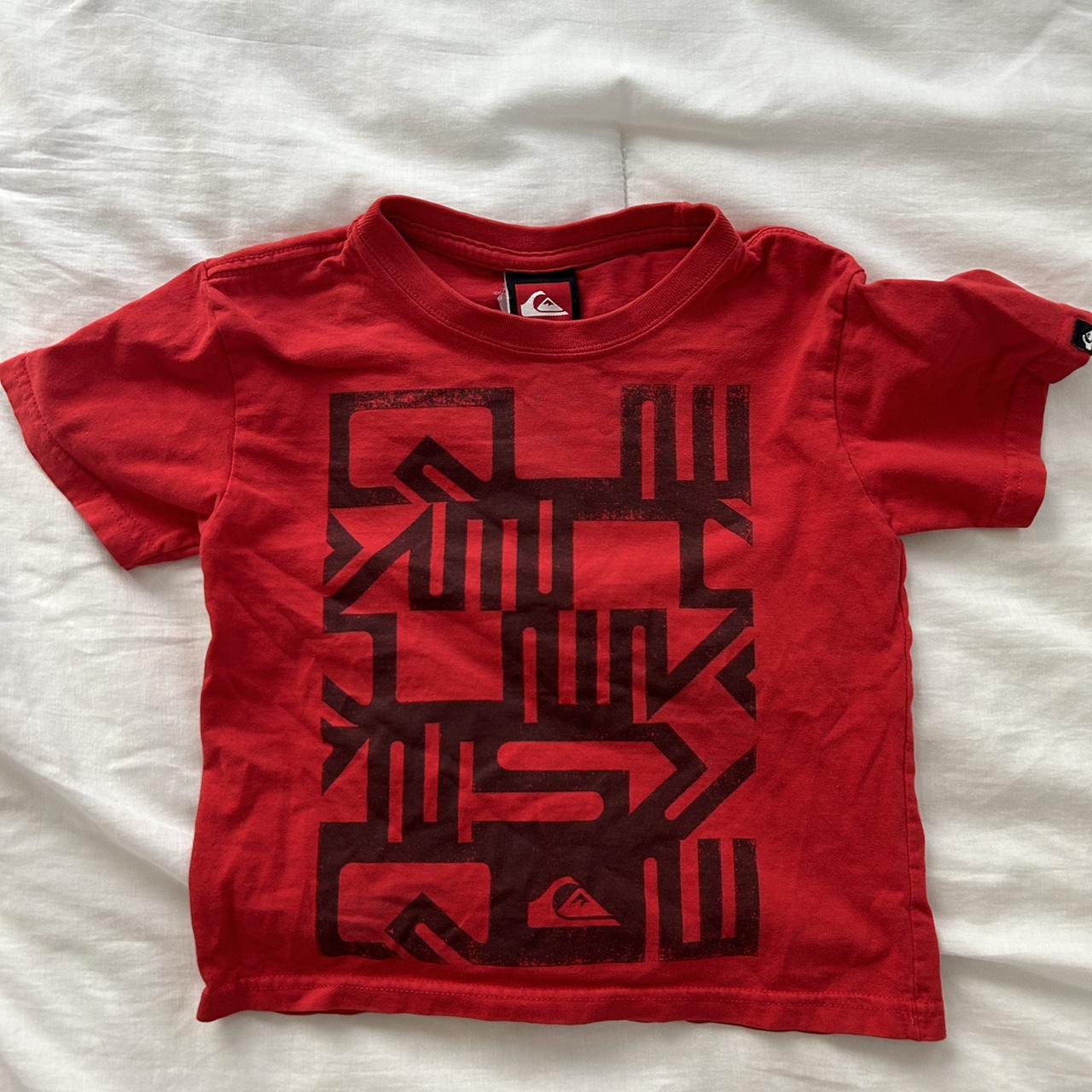 Quicksilver red and black baby tee - Depop