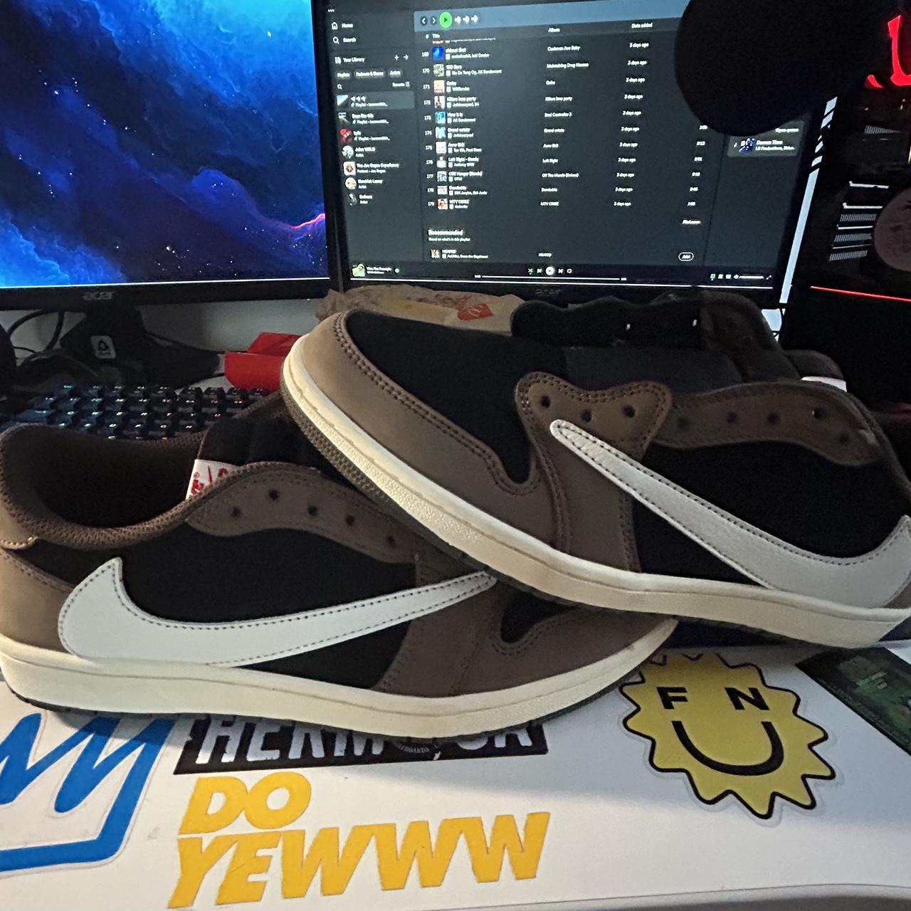 Travis Scott Jordan 1s Reverse Mocha SEND OFFERS!! - Depop