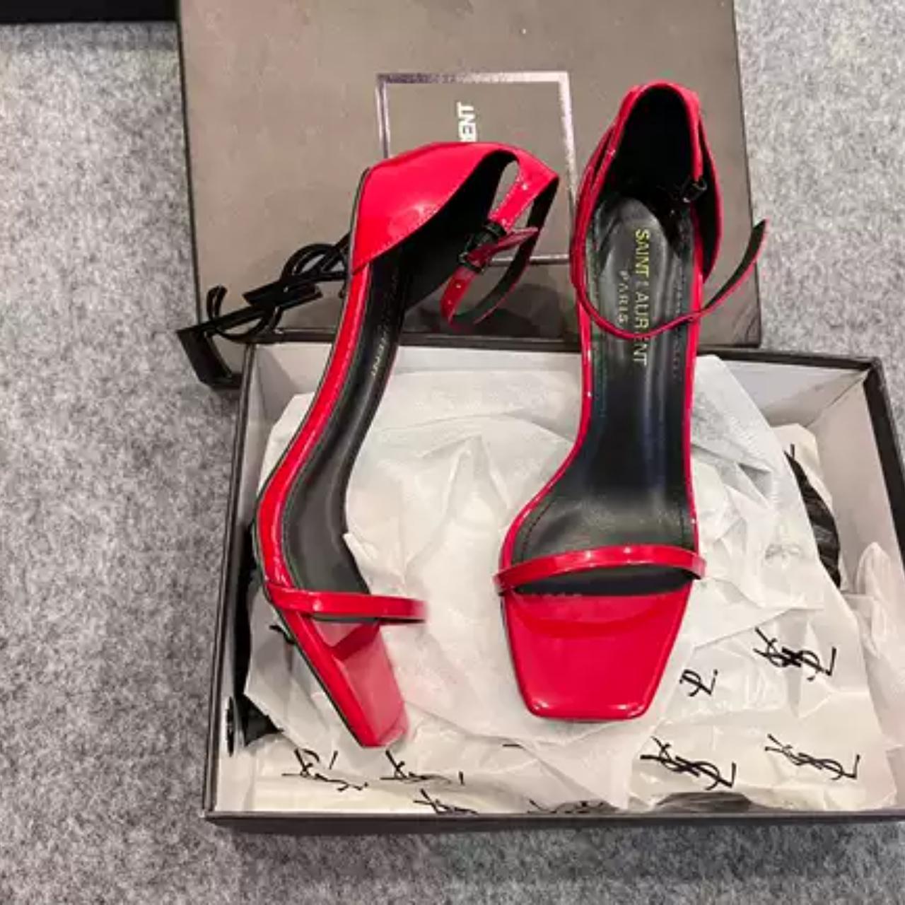 NEW YSL Yves Saint Laurent Women's... - Depop