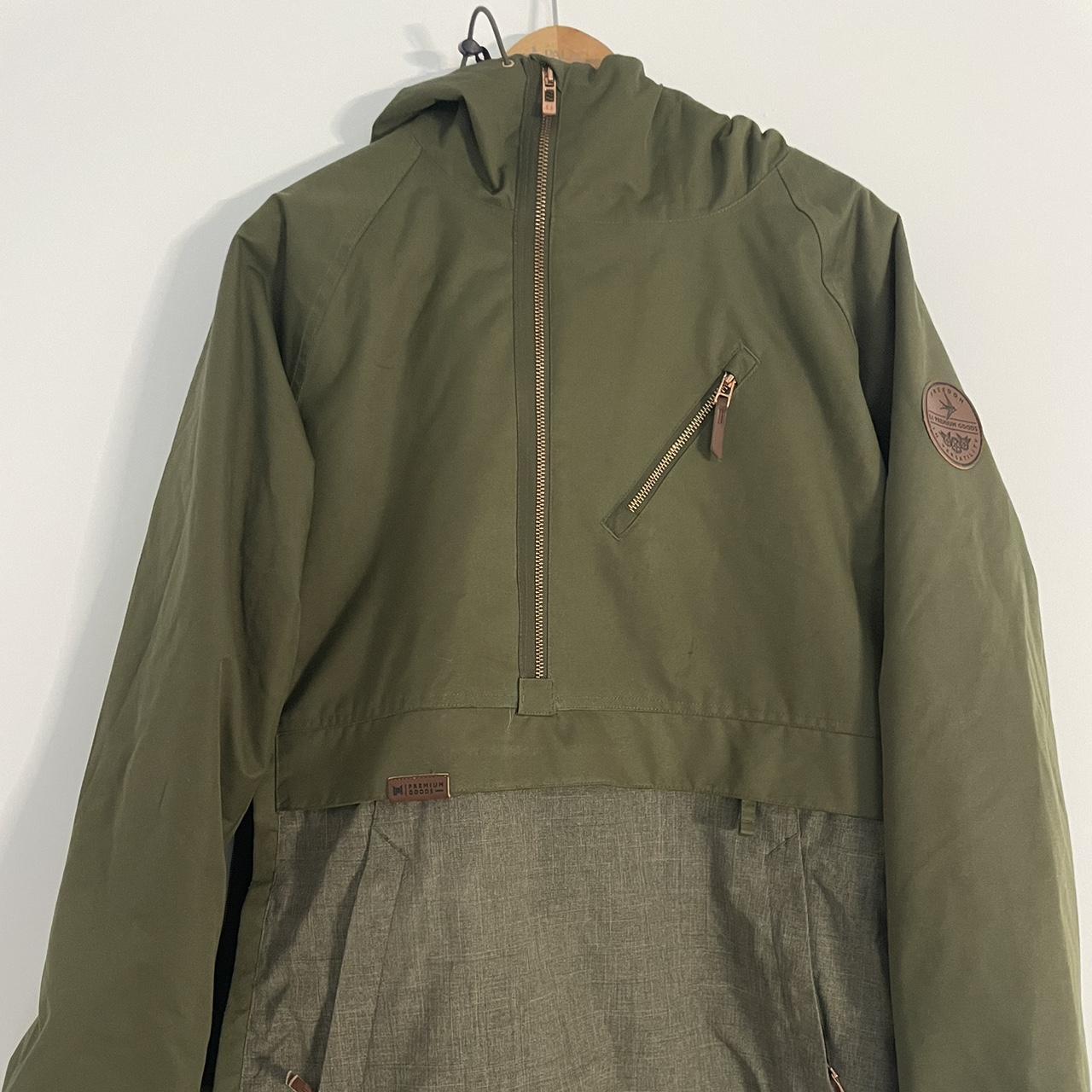 L1 women’s ski/snowboard pullover jacket size small - Depop