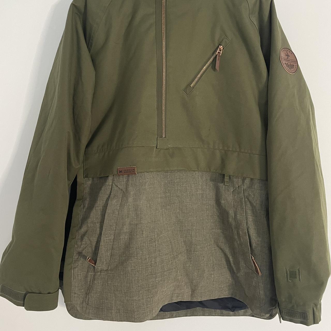 L1 women’s ski/snowboard pullover jacket size small - Depop