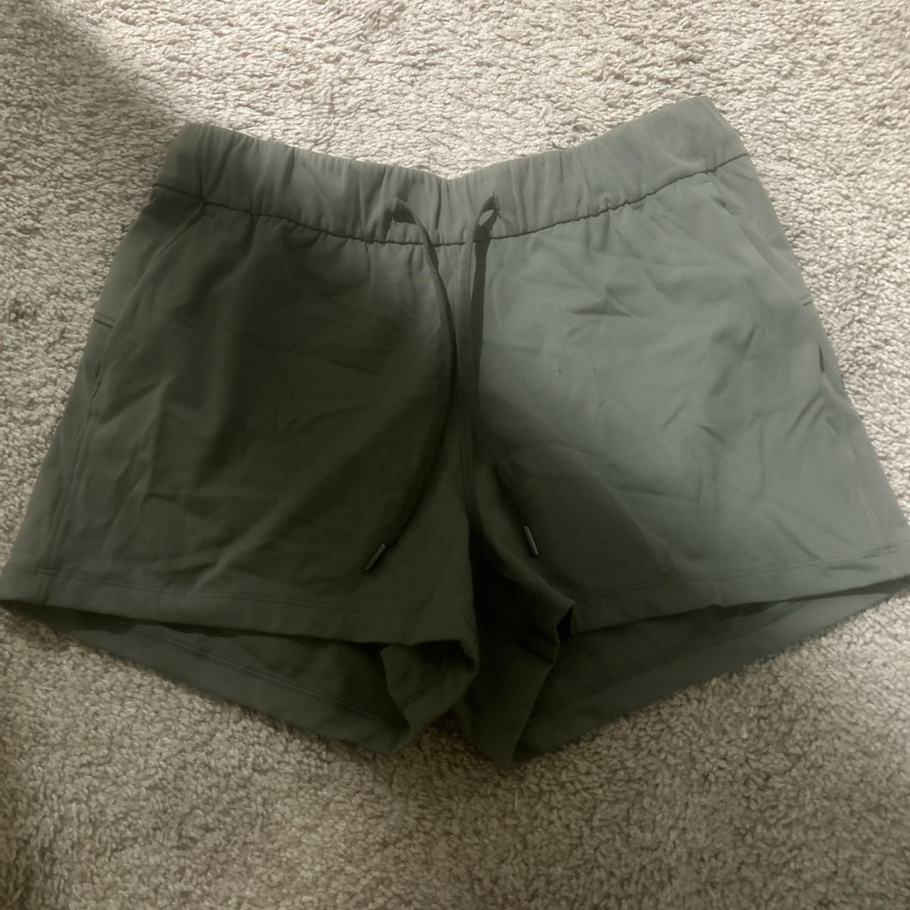 Workout shorts - Depop