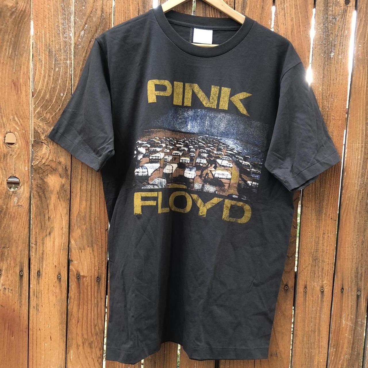 🔮 Vintage PINK FLOYD 1987 MOMENTARY LAPSE of REASON... - Depop