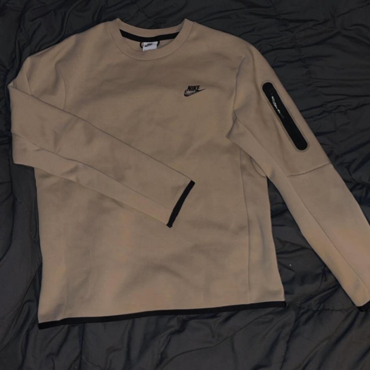 NIKE Tech Crew neck TAN Item Code CU4505-247 - Depop