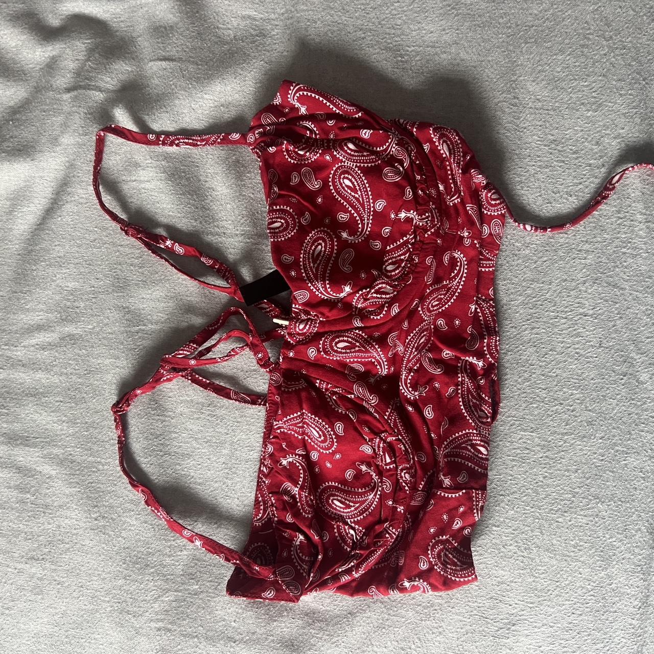 Cropped wire bra shirt, worn once, size xs - Depop