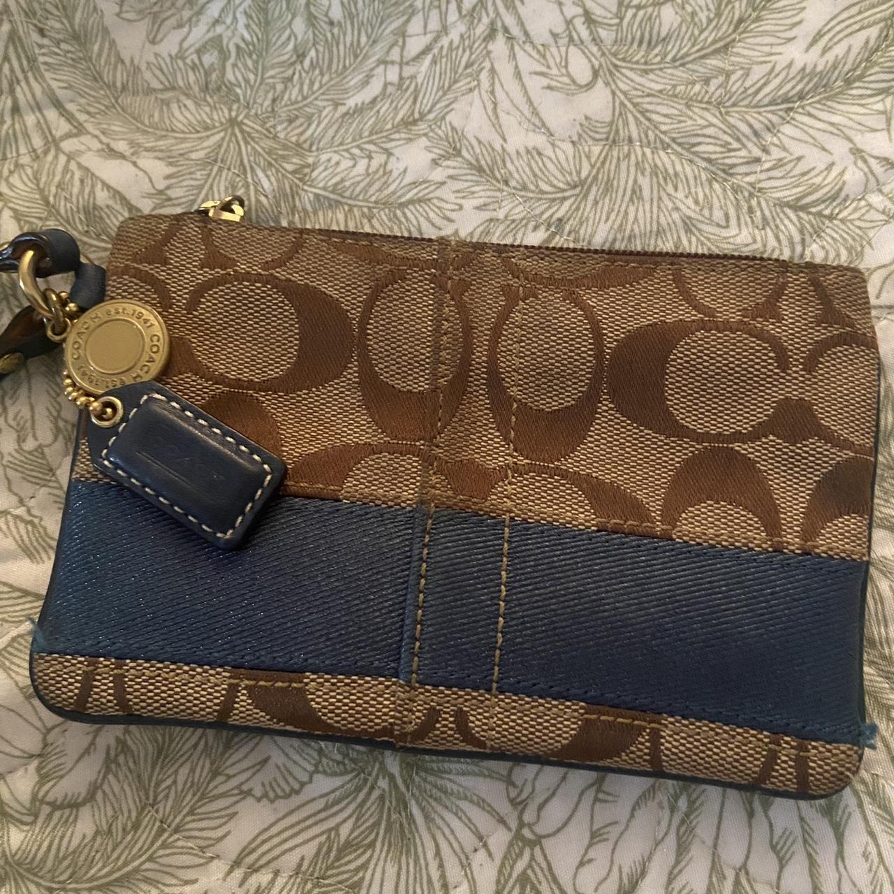 coach hand wallet - Depop