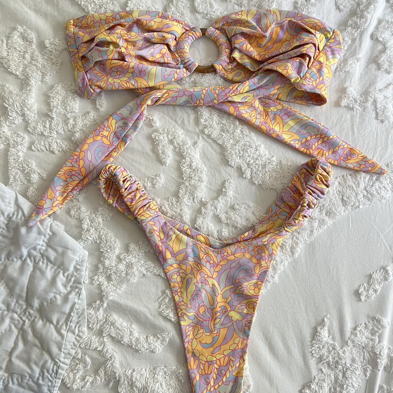 Kulani Kinis matching set - Depop