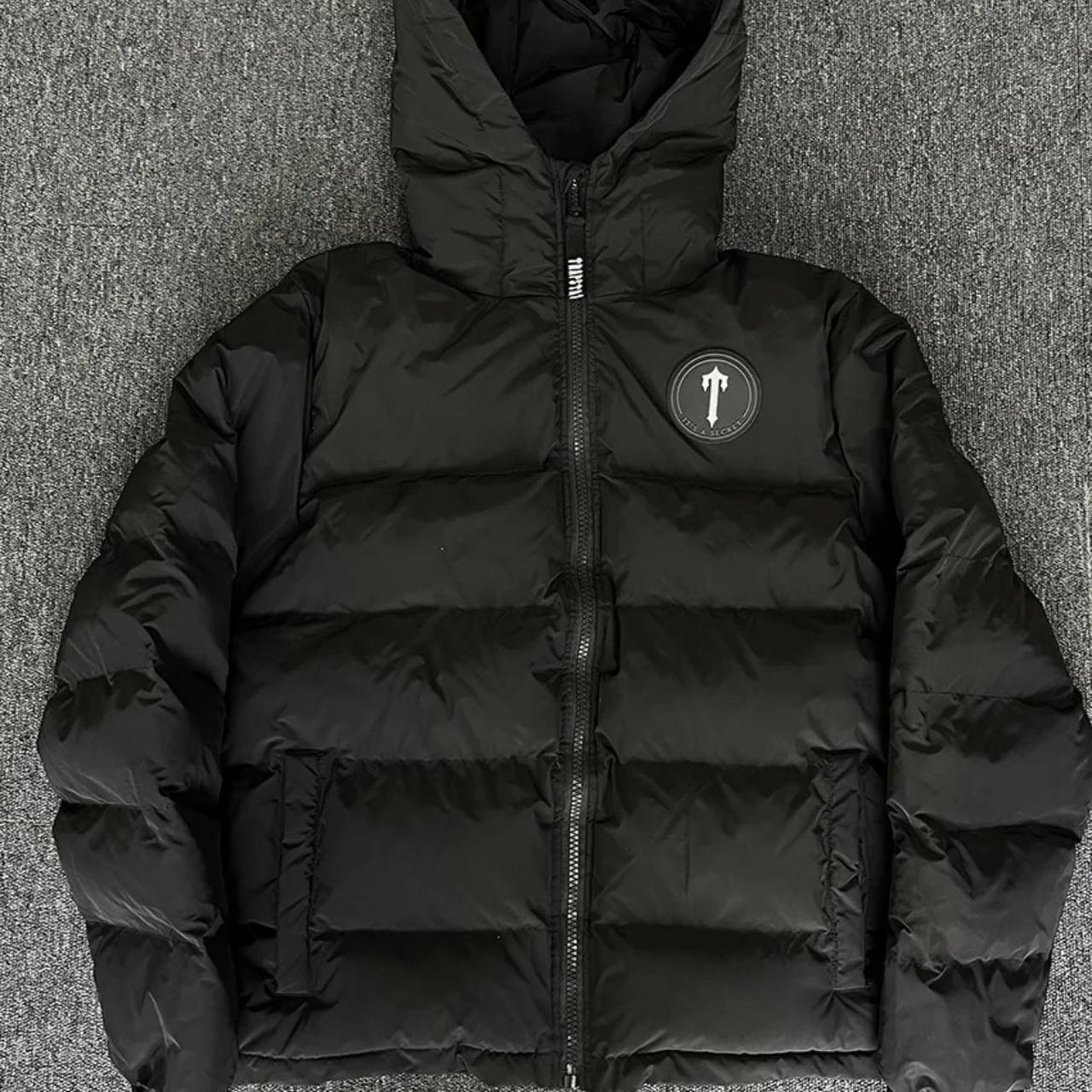 Large trapstar coat worn once - Depop