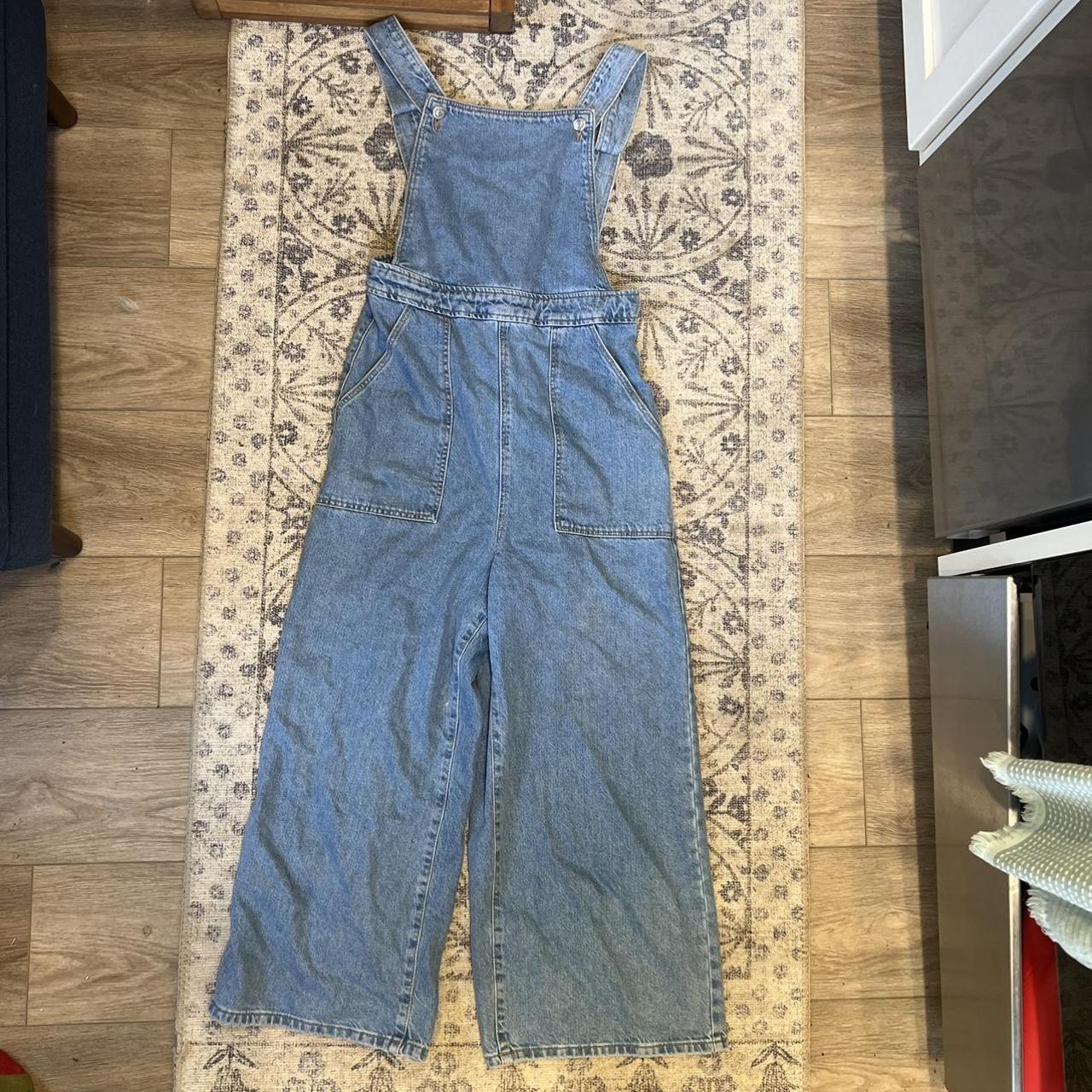 topshop overalls! only worn a couple times, in... - Depop