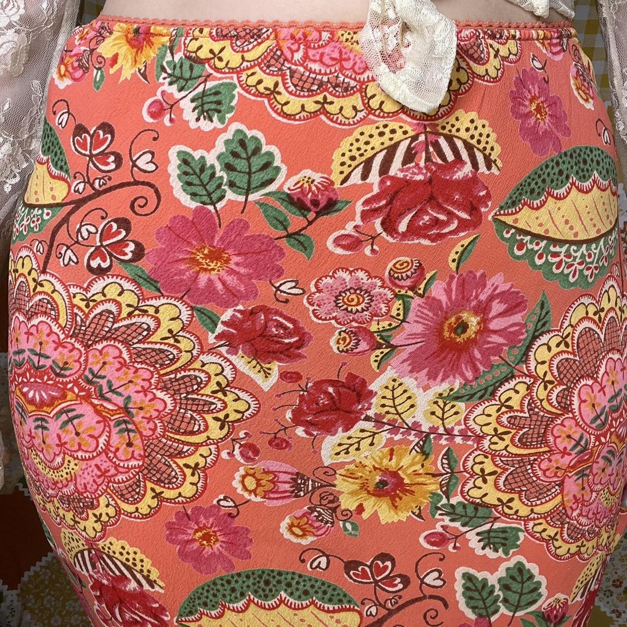 Gorgeous 00s orange floral patterned midi skirt. I... - Depop