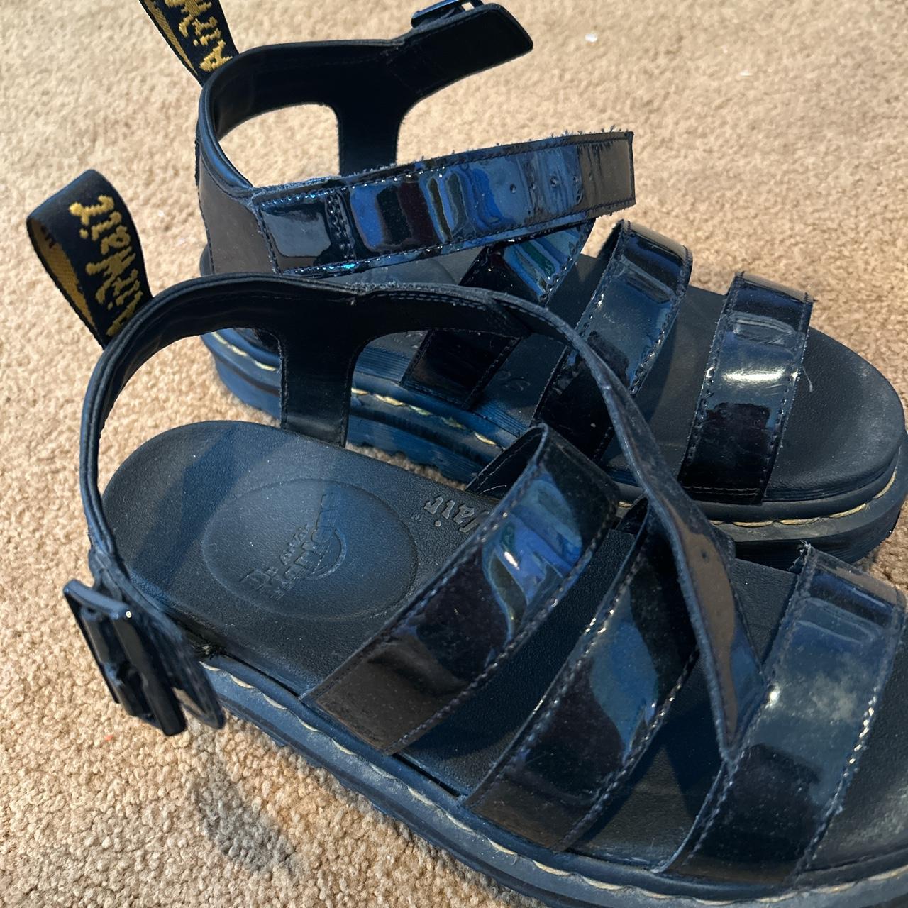 platform sandal doc martens - Depop