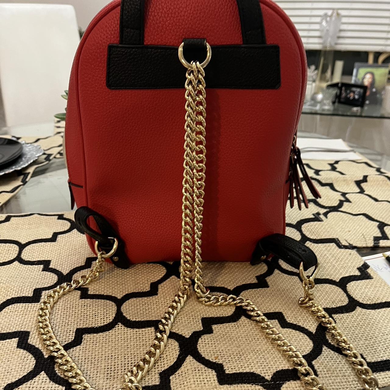 Cute red and black back pack w gold chain - Depop