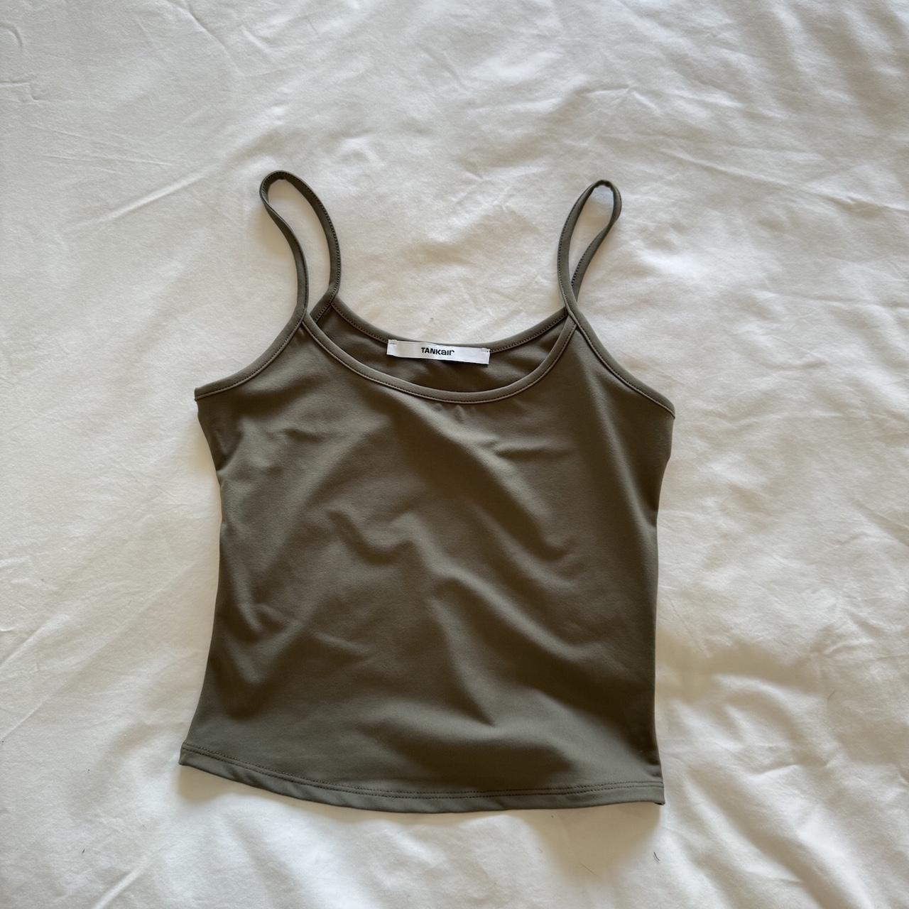 Kahik tankair tank top barely worn great con | Depop