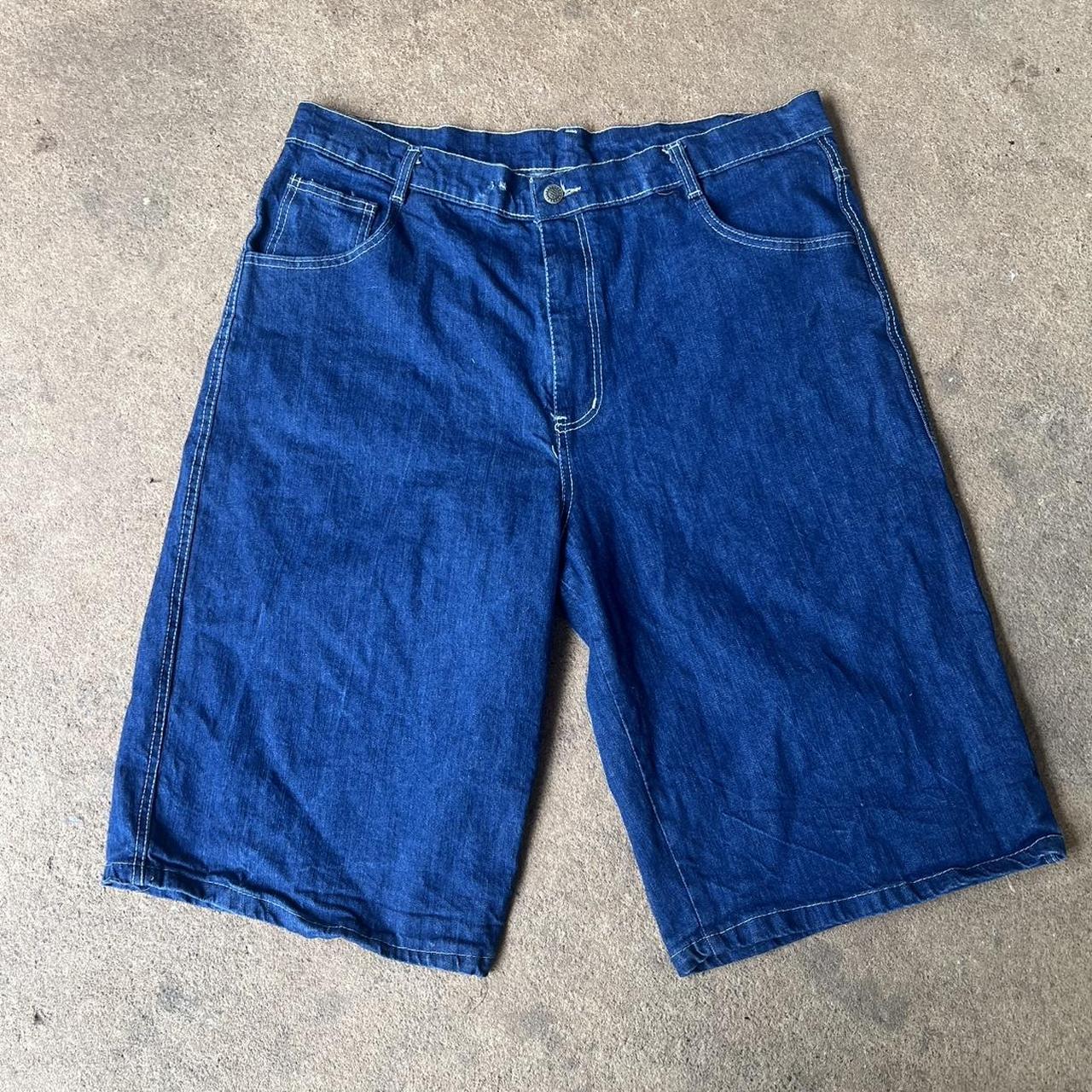 Y2K jorts no tag #y2k #jorts #emo #Baggy #skater | Depop
