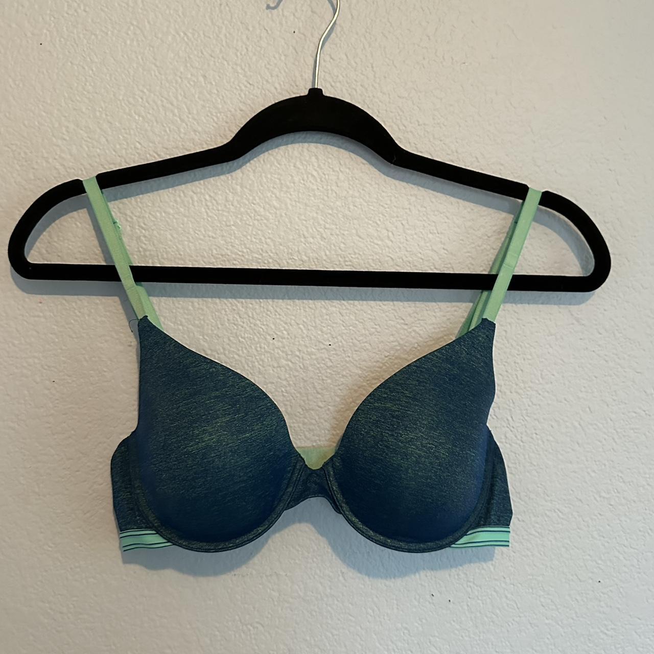 victoria secret 34C bra - Depop