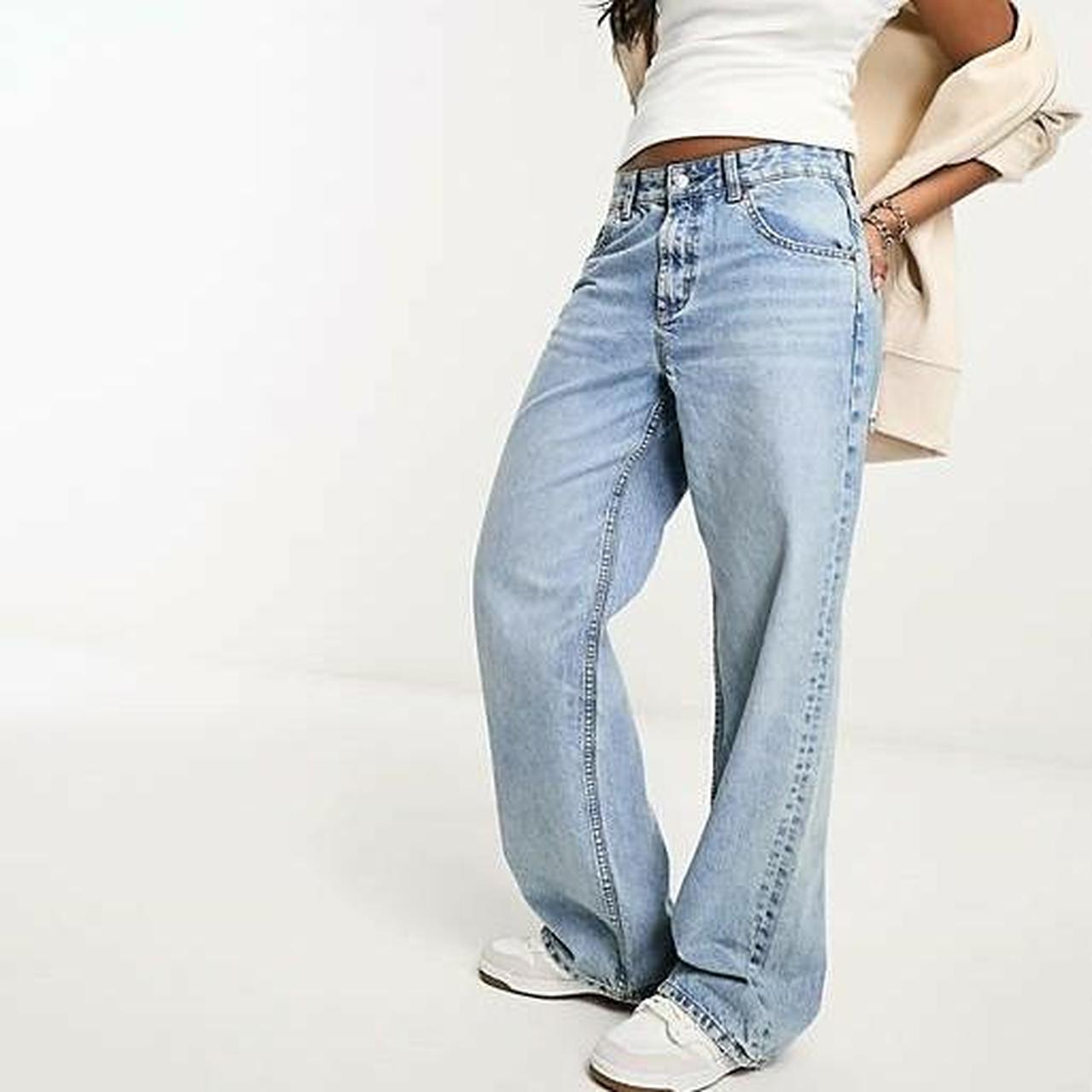 ASOS DESIGN baggy boyfriend jean in light... - Depop