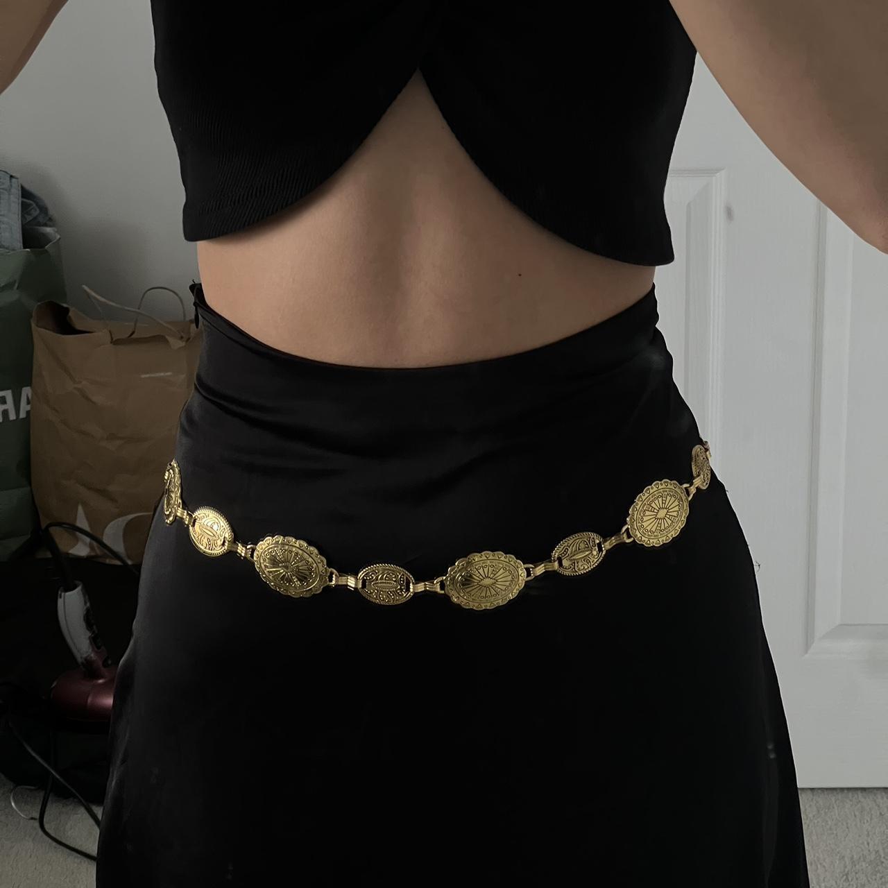 Vintage style gold waist chain/belt Adjustable 110cm - Depop