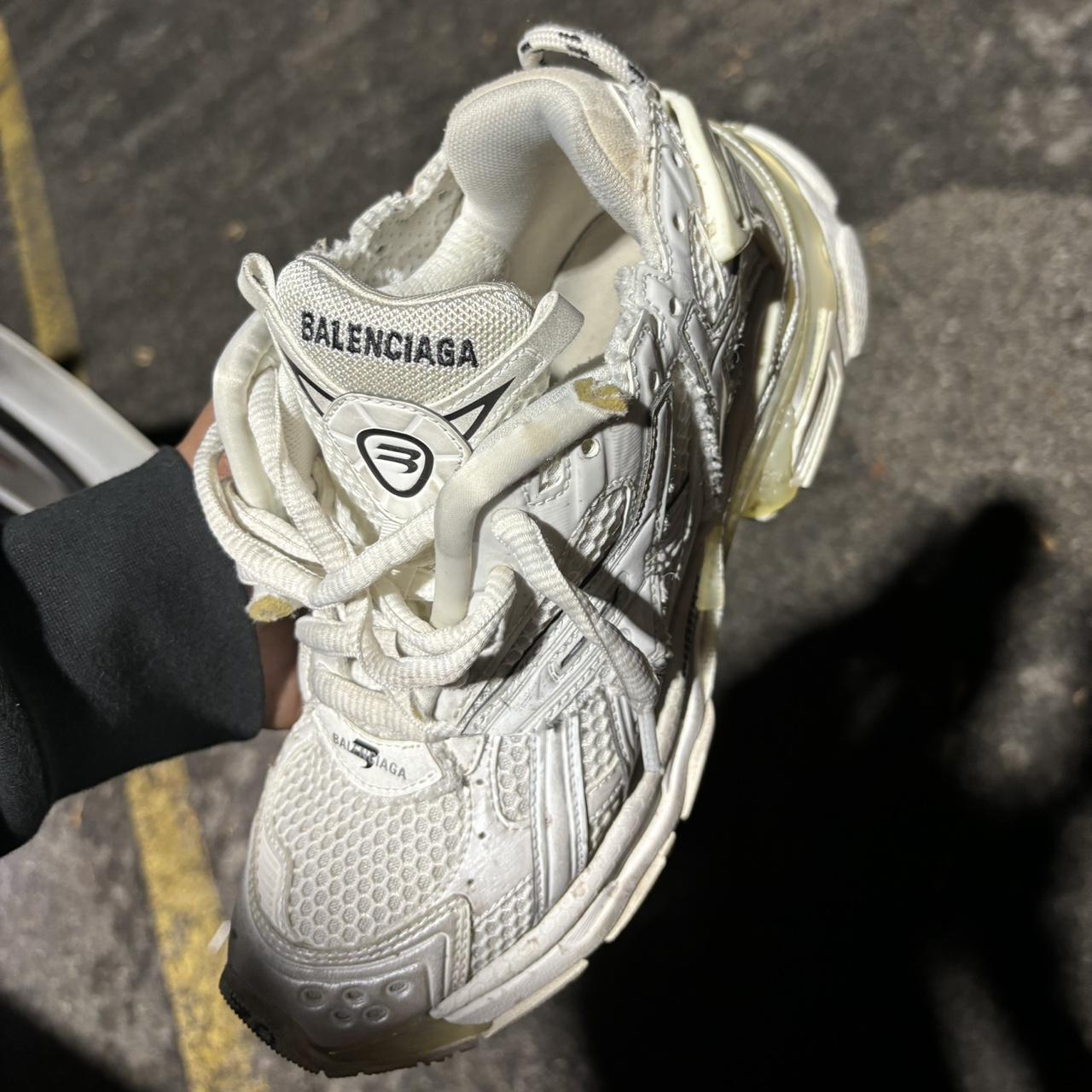 Balenciaga runners - Depop