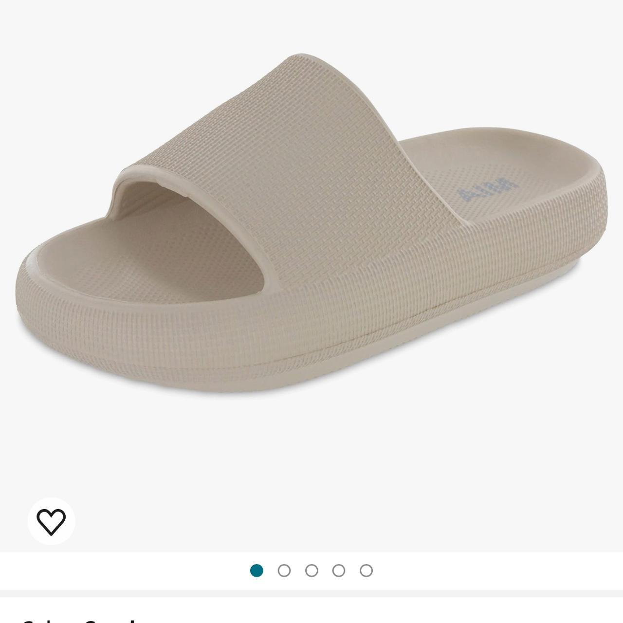 MIA slides size 8 worn once. Originally $30 - Depop