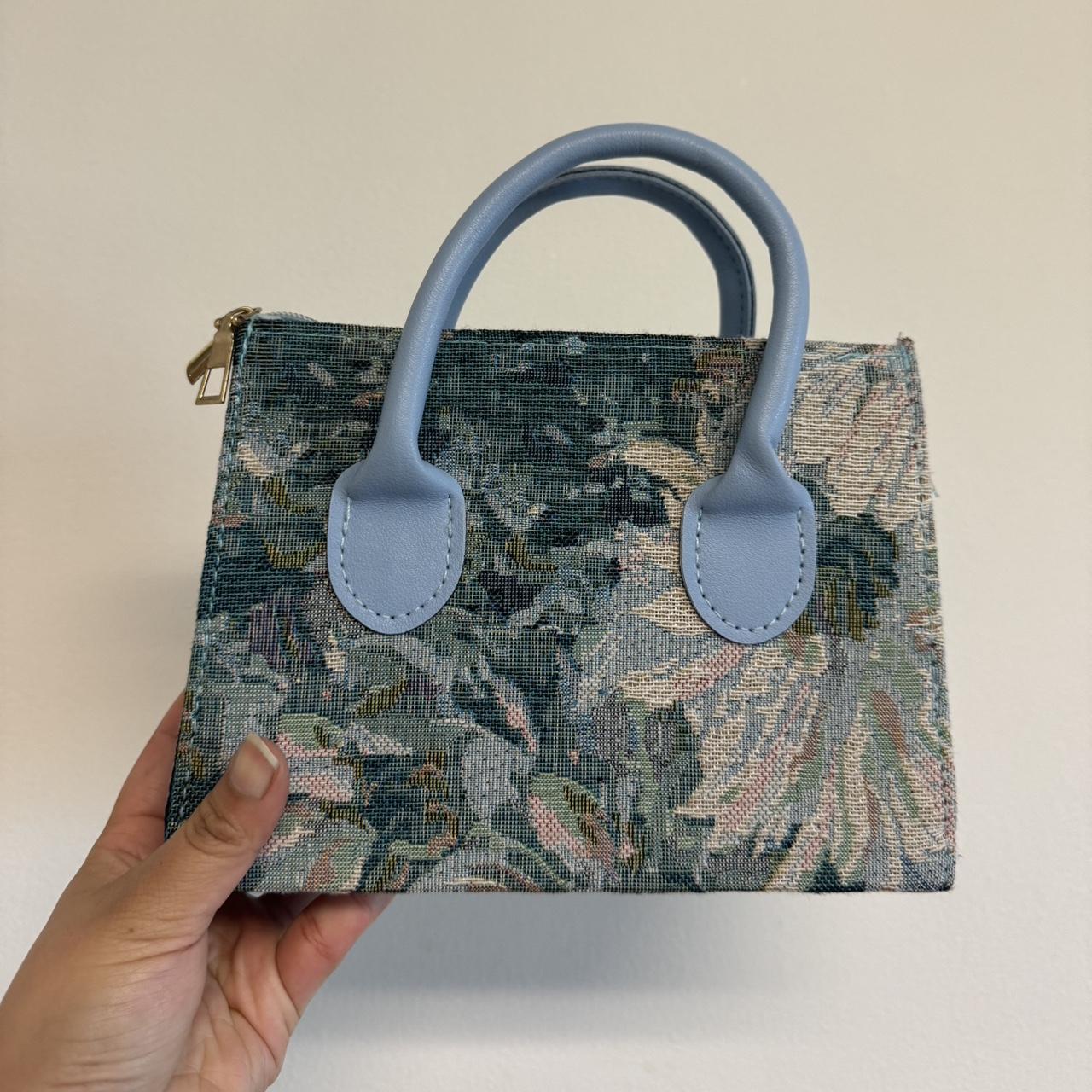 Blue cute hand bag. It comes with straps. - Depop