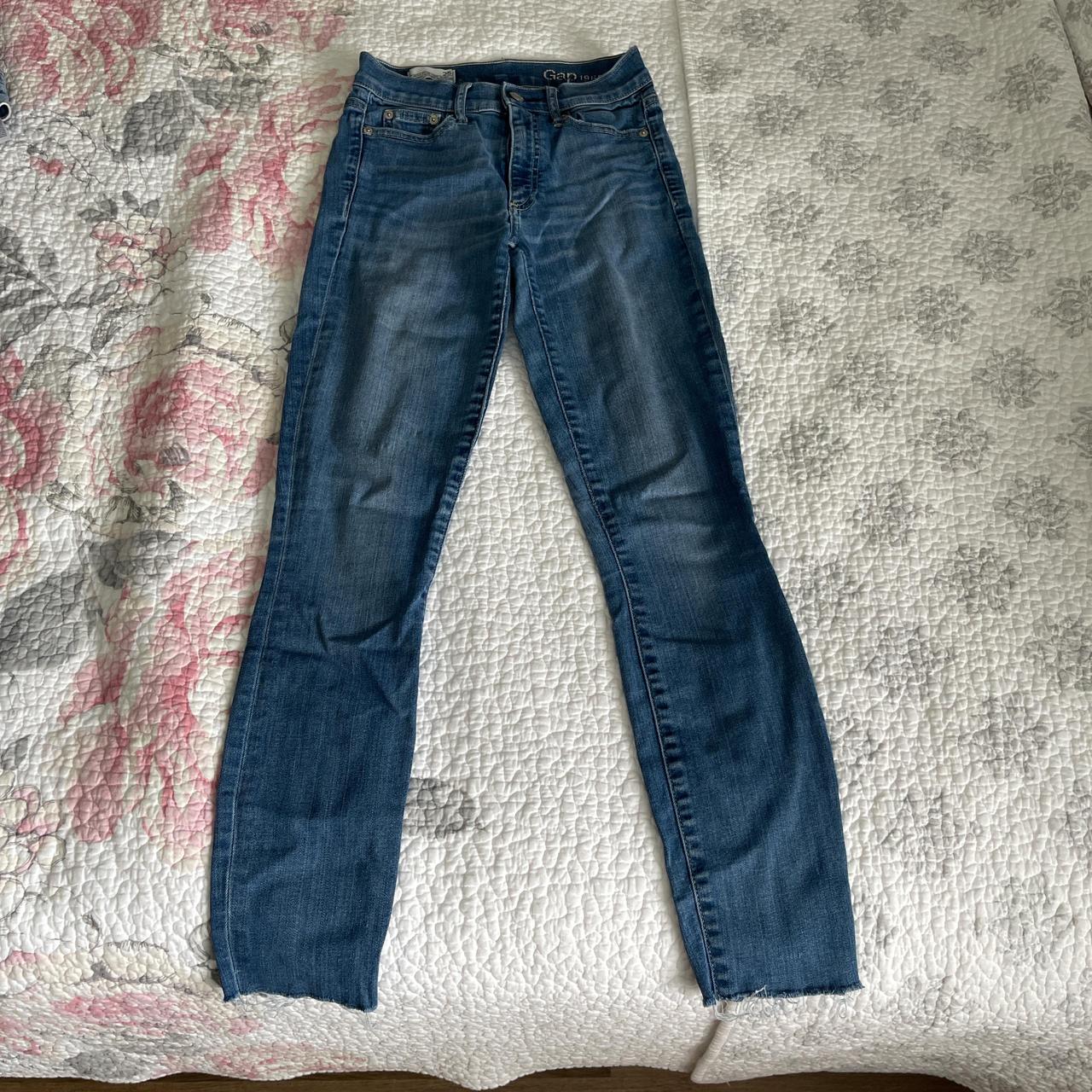 Blue Gap skinny jeans with raw hem, size... - Depop