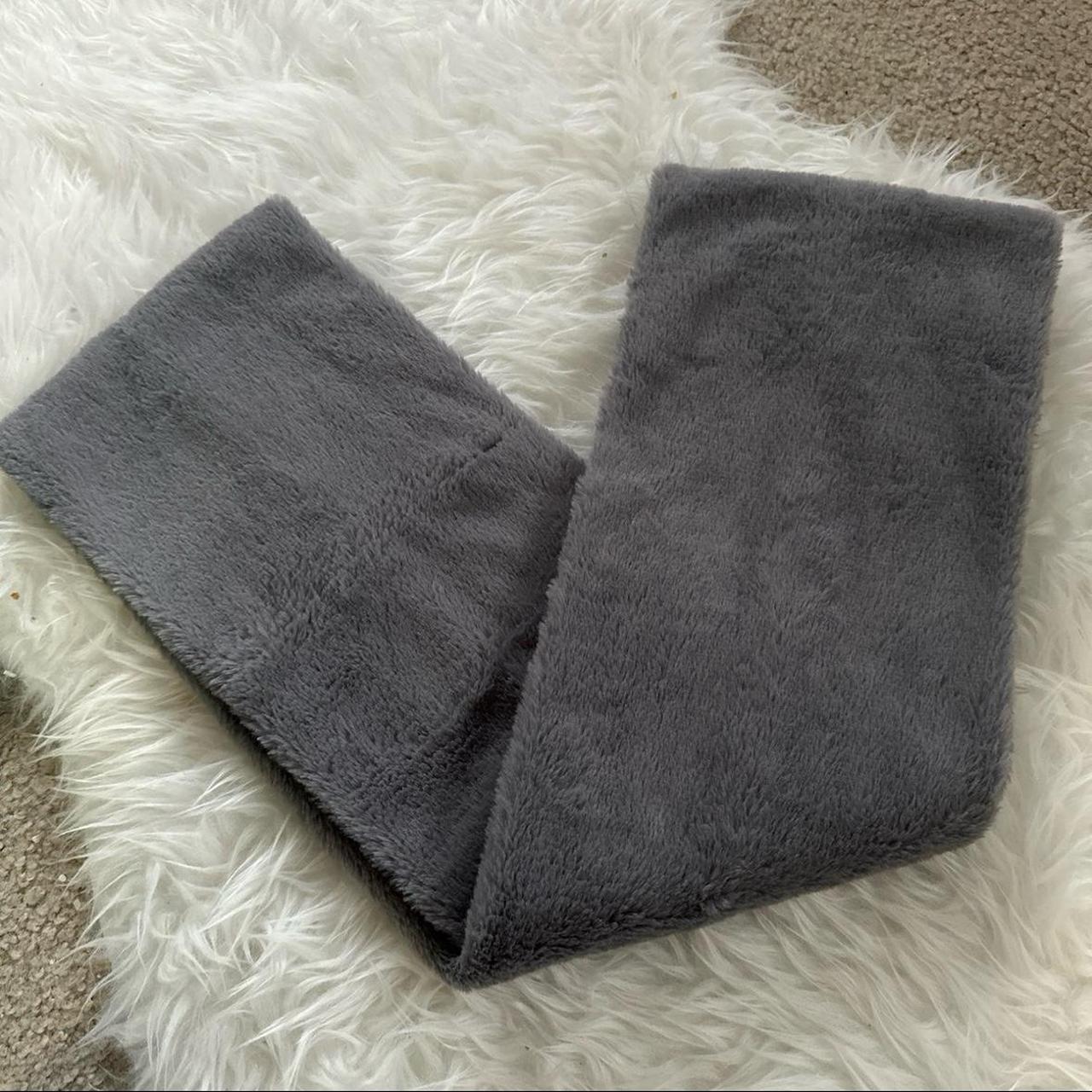 Super cozy and soft pile lined infinity scarf from... - Depop