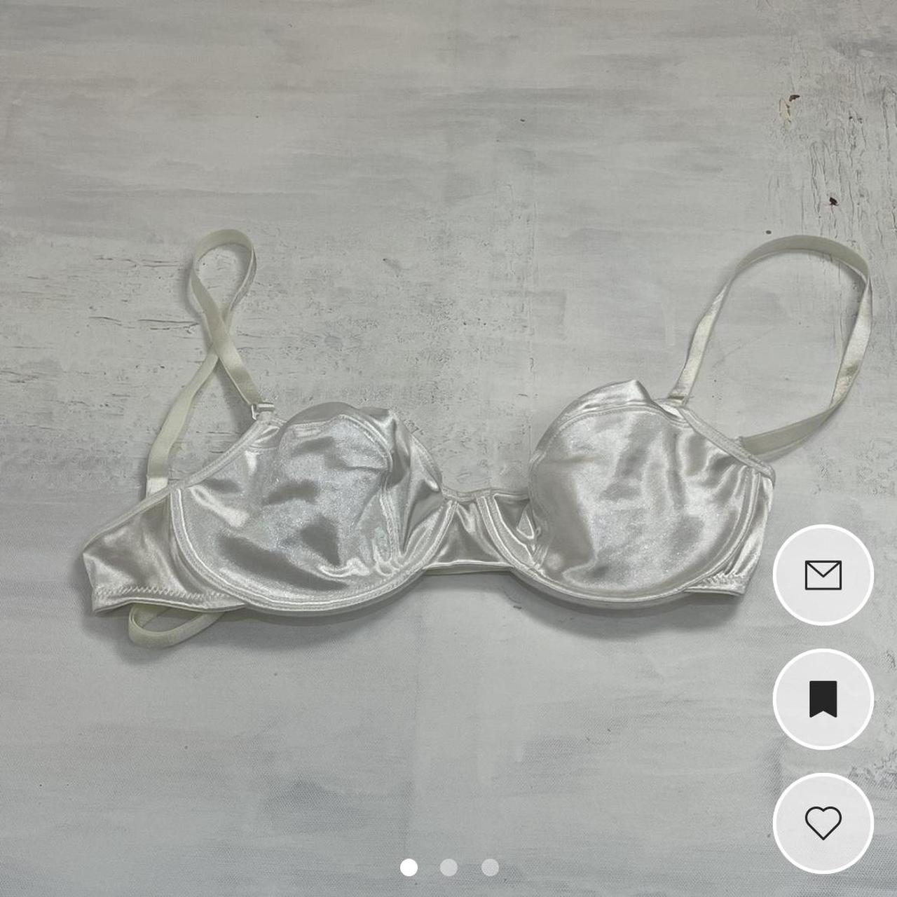 32B silk bra super sexy - Depop