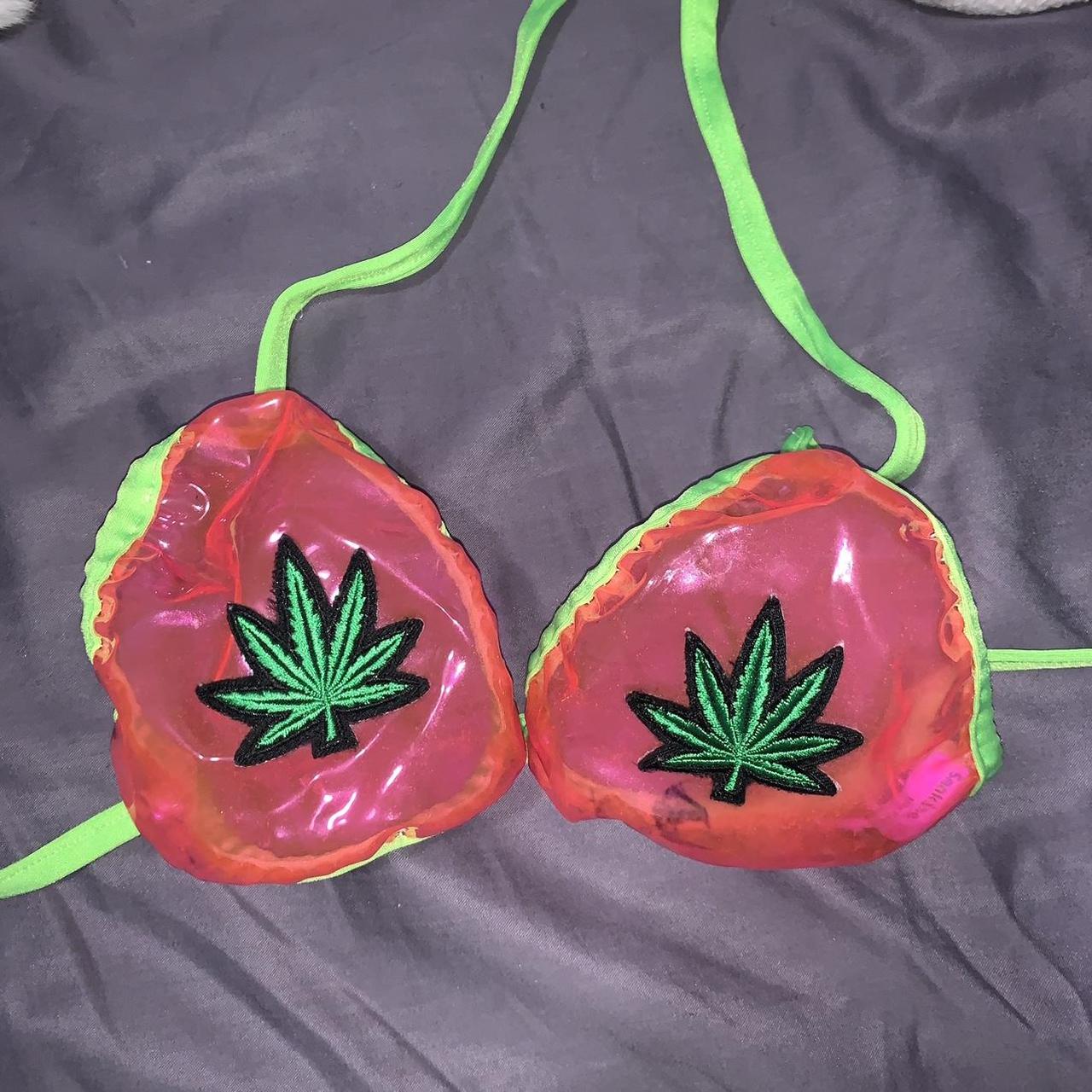 Smoking Daises Vinyl Bra Top Pot Leaf Small Has... - Depop