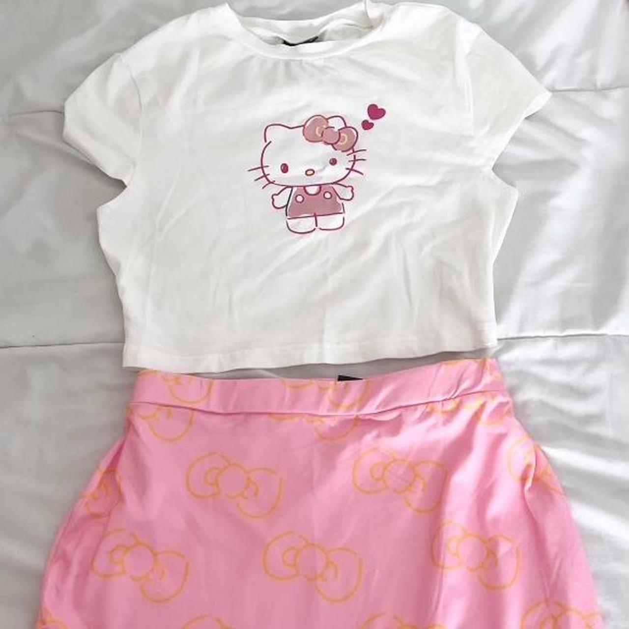 ˚⋆౨ৎ˚Shein Hello kitty set! ˚⋆౨ৎ˚ ♡available for... - Depop