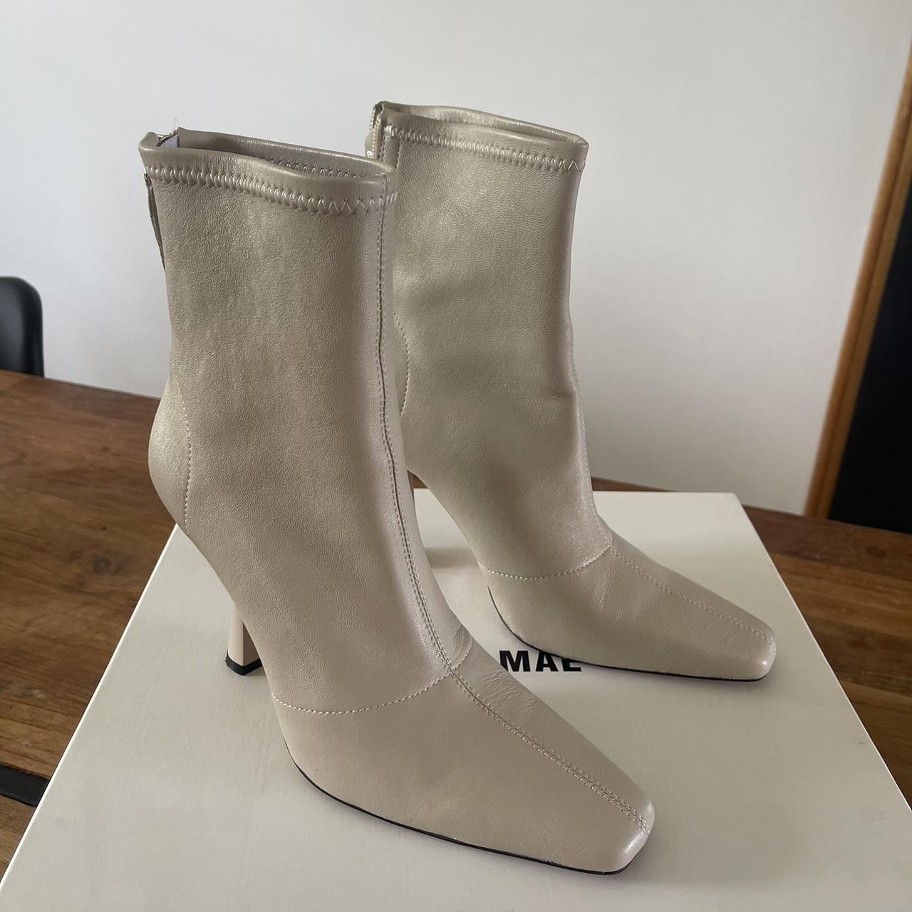 Alias Mae Vienna bone stretch boots Size 39 In... - Depop