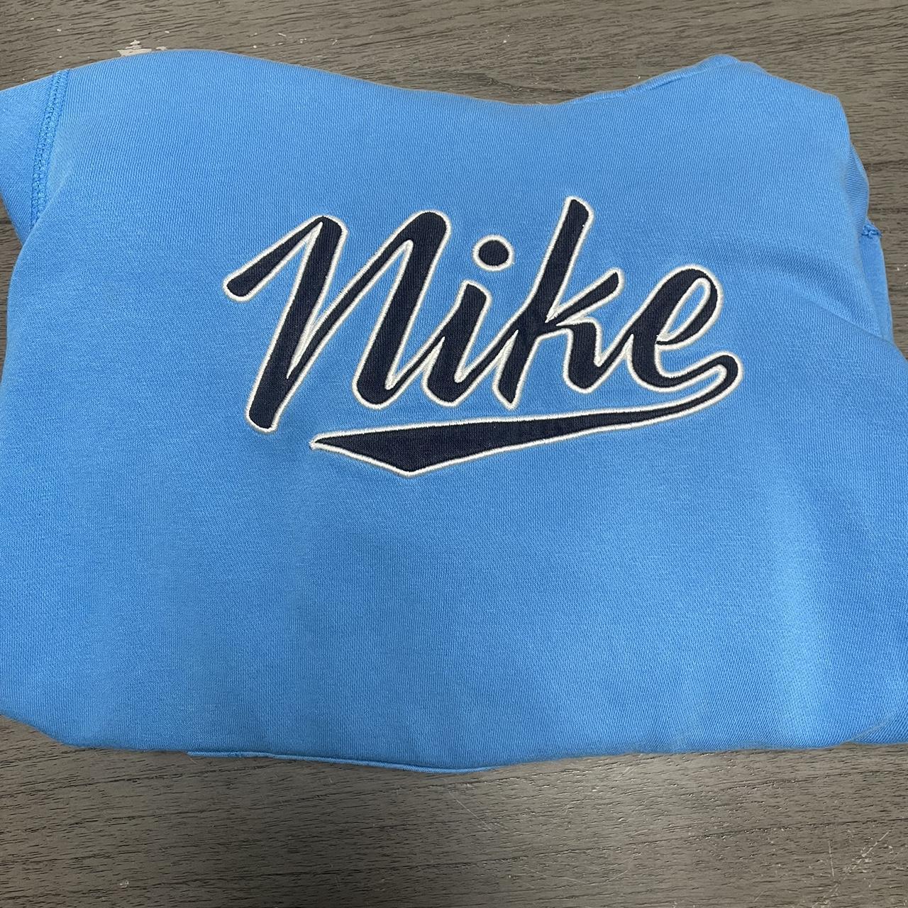 Retro text Nike pullover good condition Size-medium - Depop