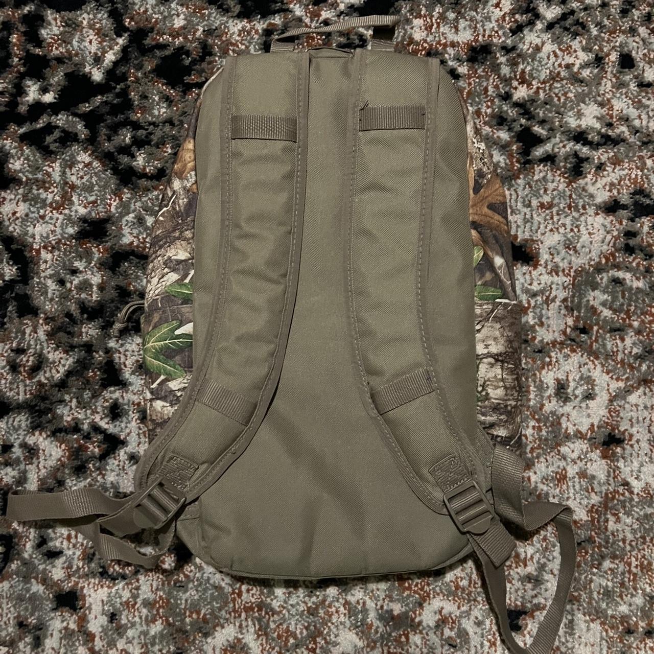 130 130 BACKPACK PERFECT CONDITION NEEDS TO GO HIT... - Depop