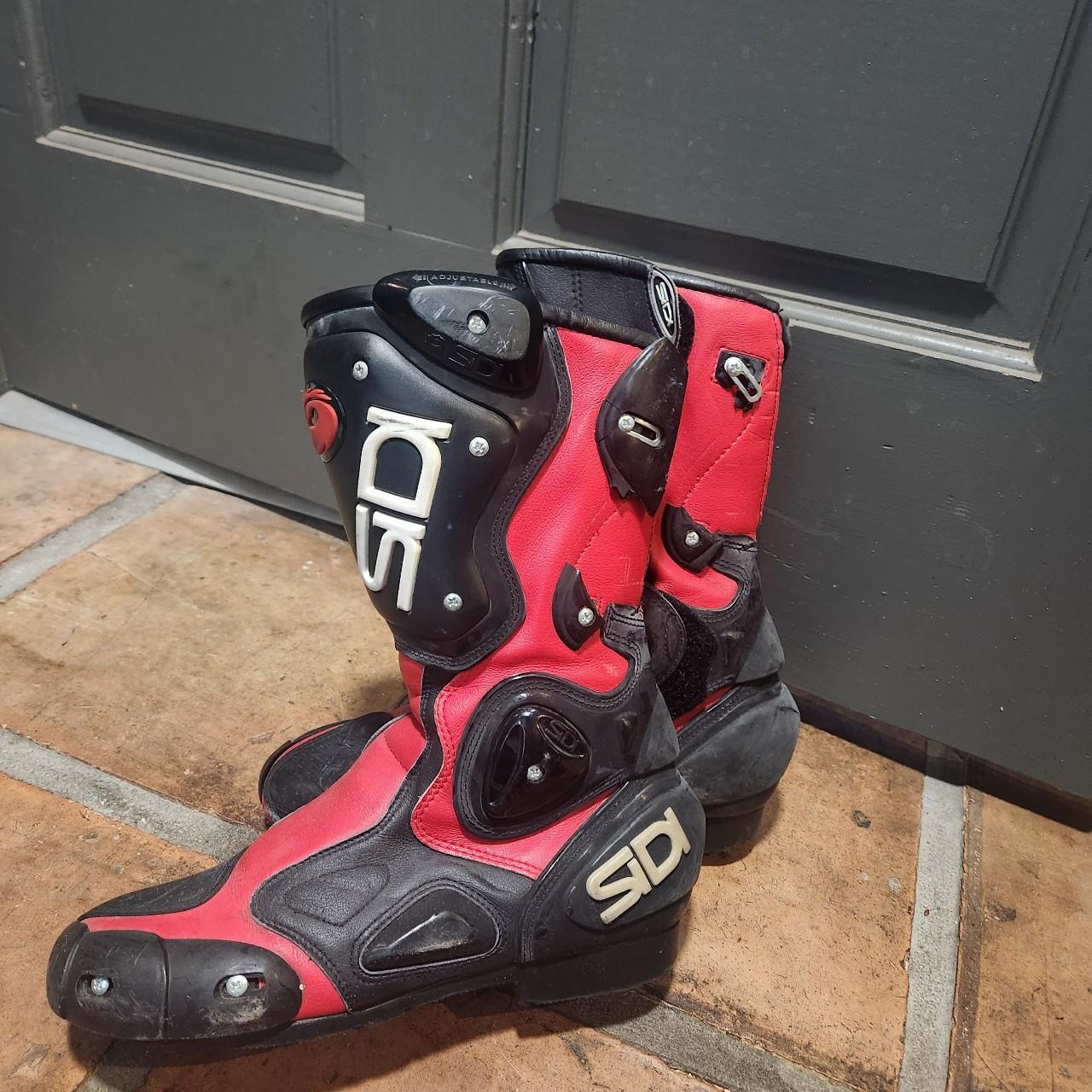 SDI motorcycle riding boots. Buckles broken Best offer! - Depop