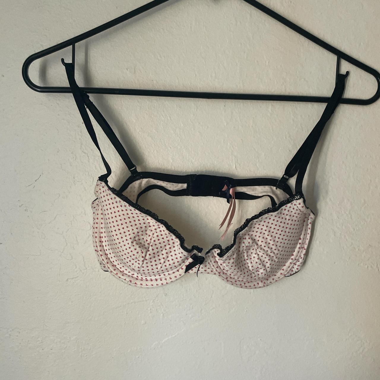 Forever 21 Bra Size 32 C (very small seems more... - Depop