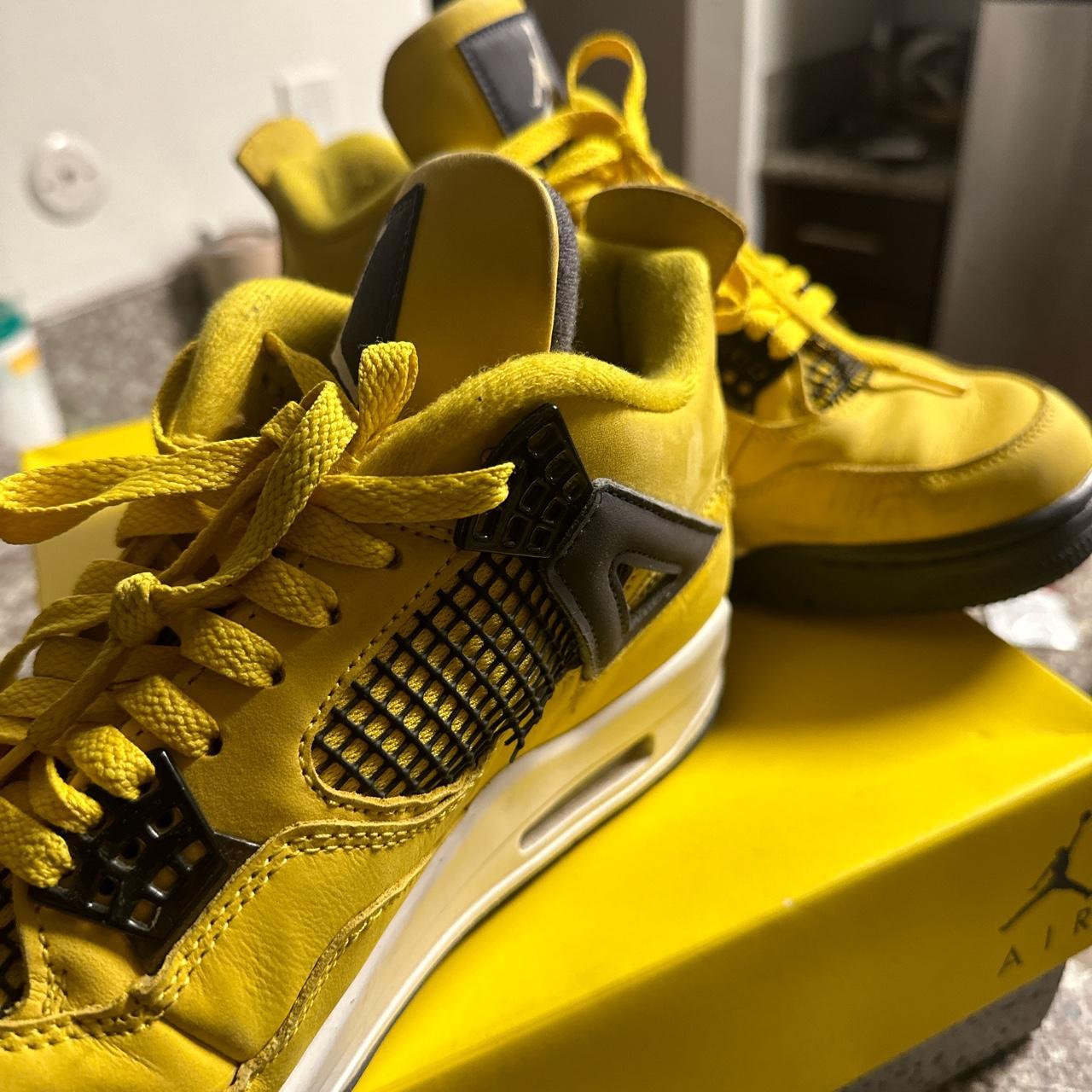 Jordan 4 lightning - Depop