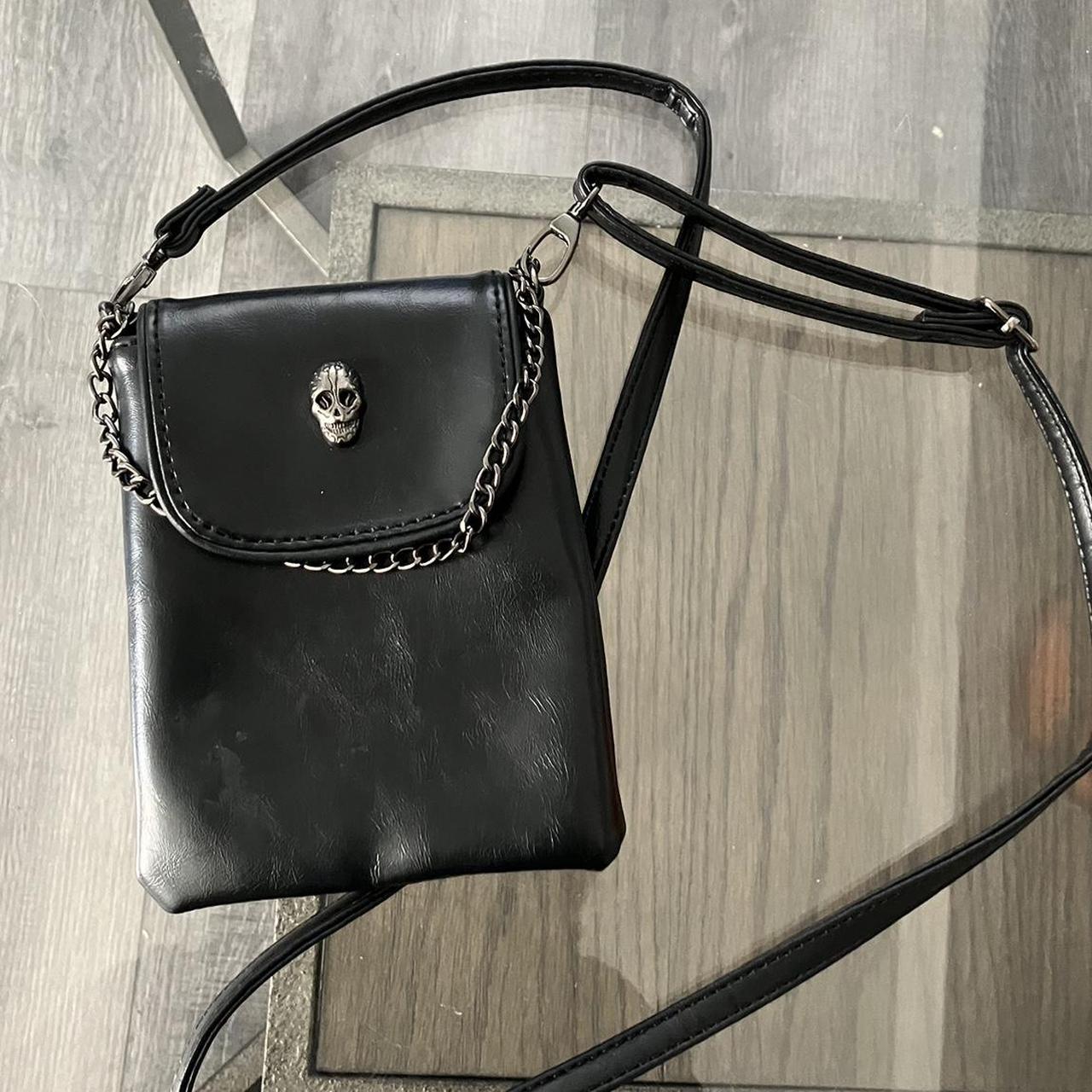 Small cell phone skull crossbody bag Bought on... - Depop