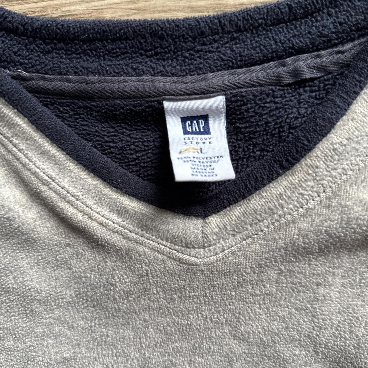 gray fleece striped gap crew neck! -super cozy and warm | Depop